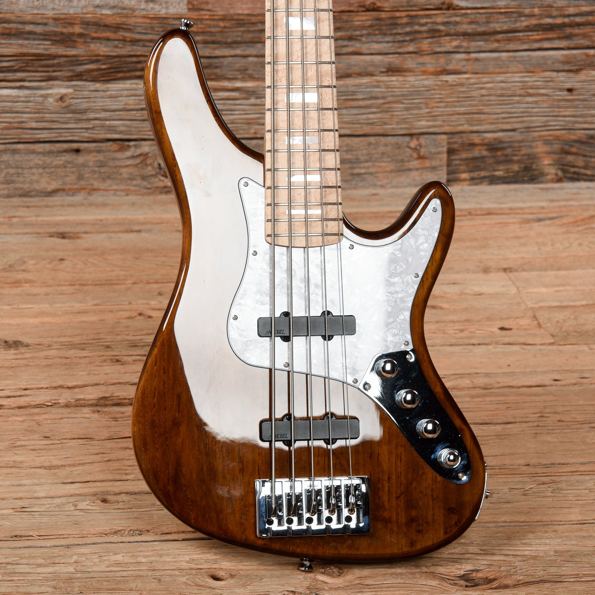 Kiesel JB5 Brown – Chicago Music Exchange