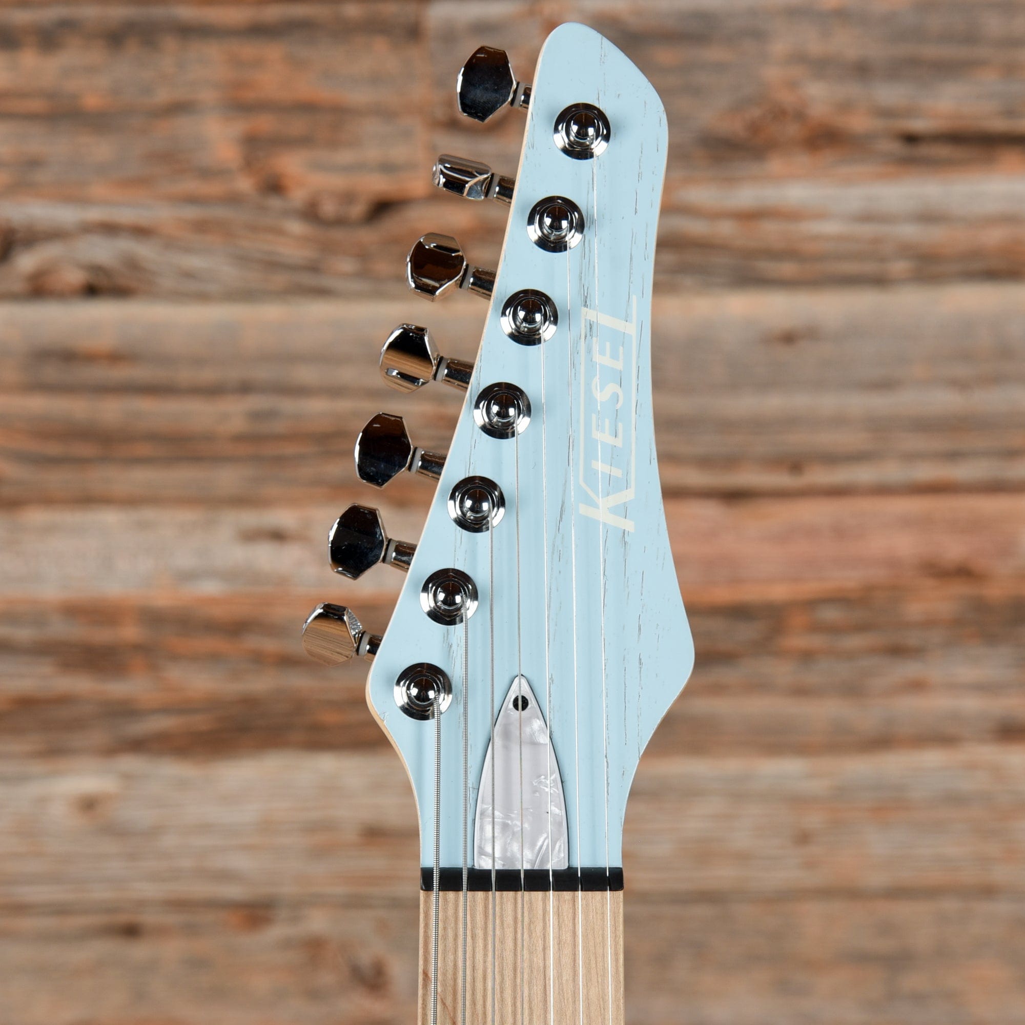 Kiesel Delos Raw Tone Blue – Chicago Music Exchange