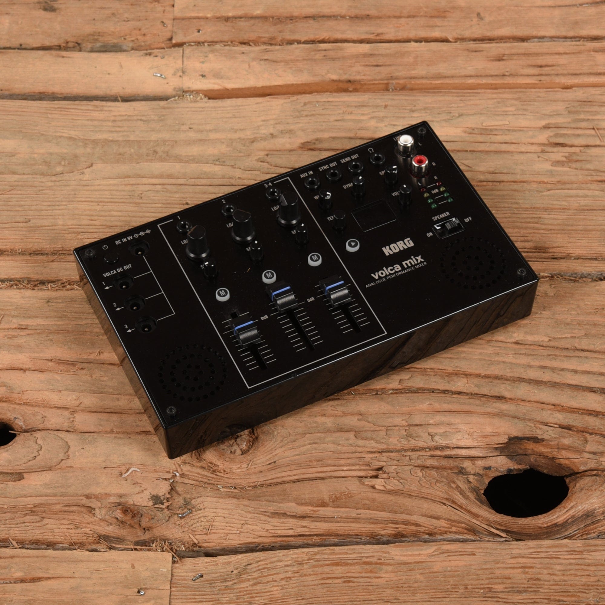 Korg Volca Mix 4-Channel Performance Mixer – Chicago Music Exchange