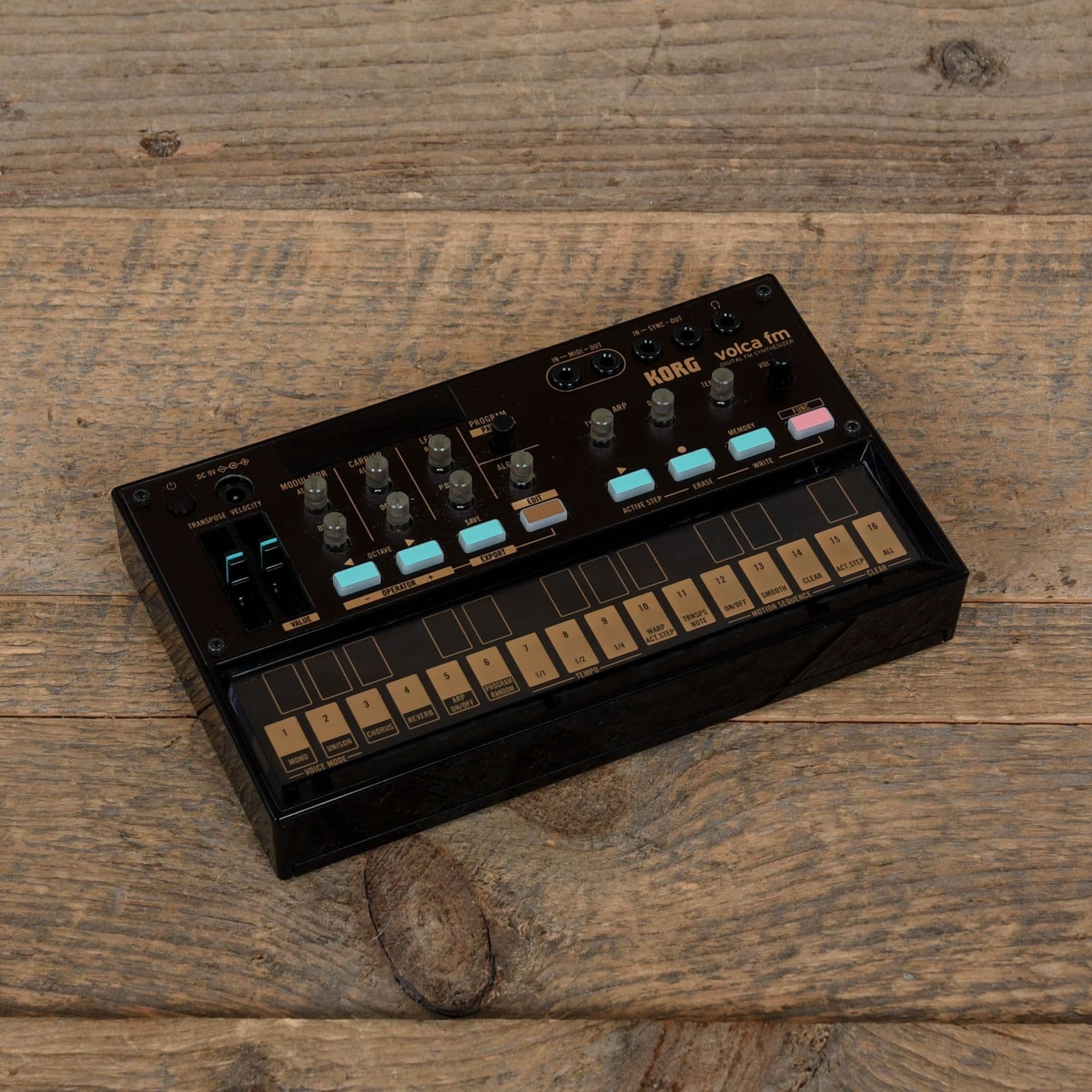 Korg Volca FM V2 Desktop Synthesizer – Chicago Music Exchange