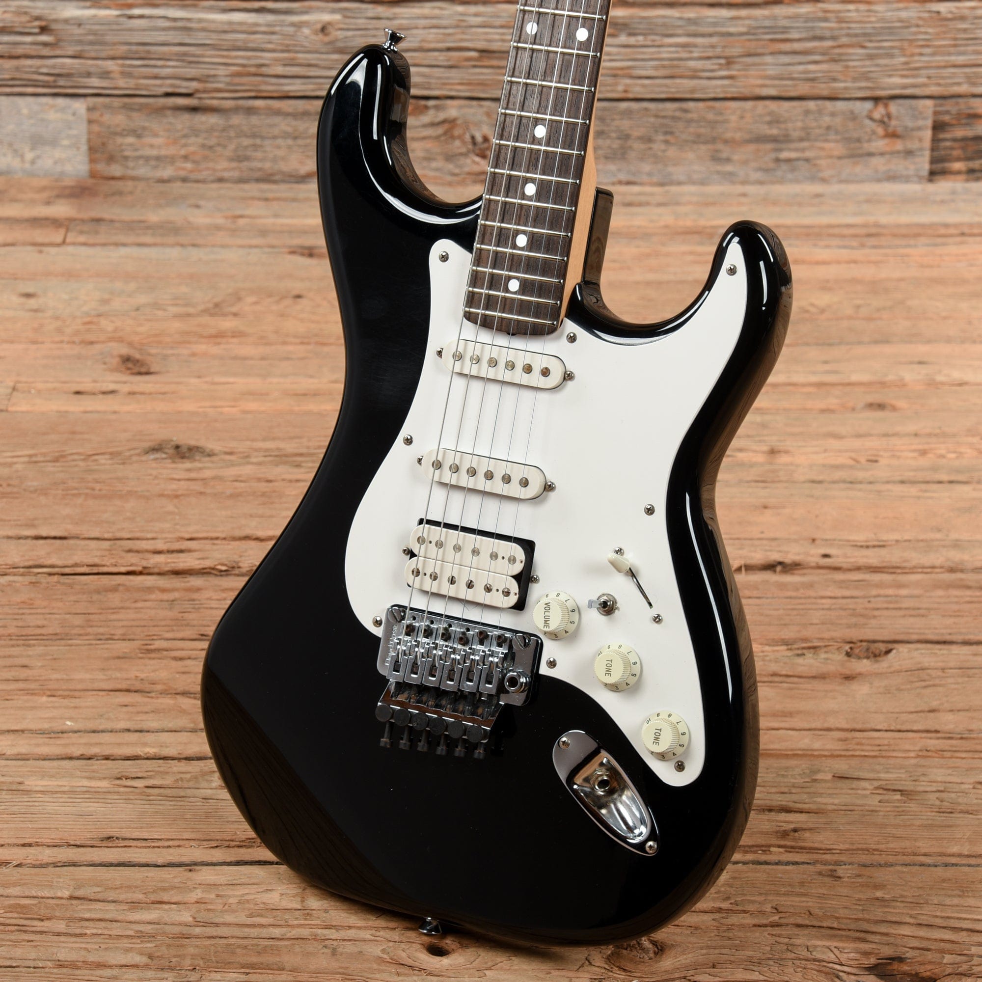 Kramer Focus 3000 Black 1986 – Chicago Music Exchange