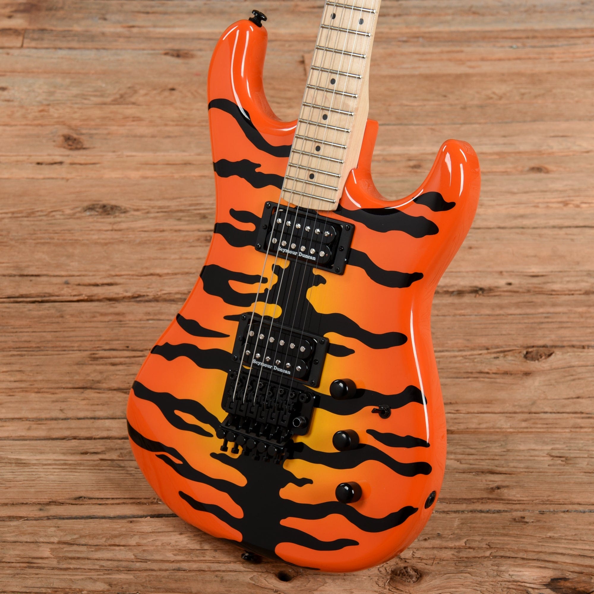 Kramer Pacer Vintage Tiger Stripe 2021 – Chicago Music Exchange