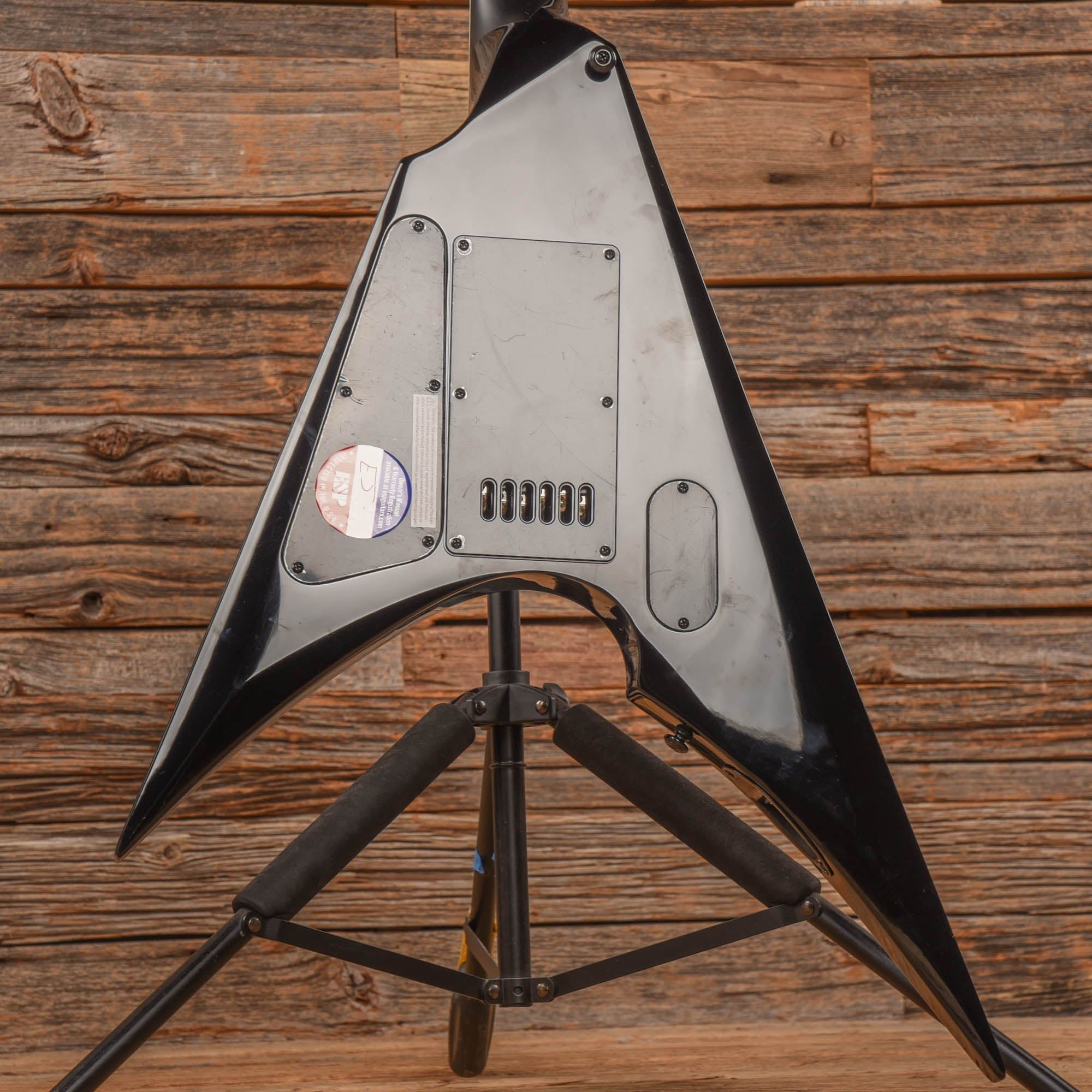 LTD Arrow 1000ET Black – Chicago Music Exchange