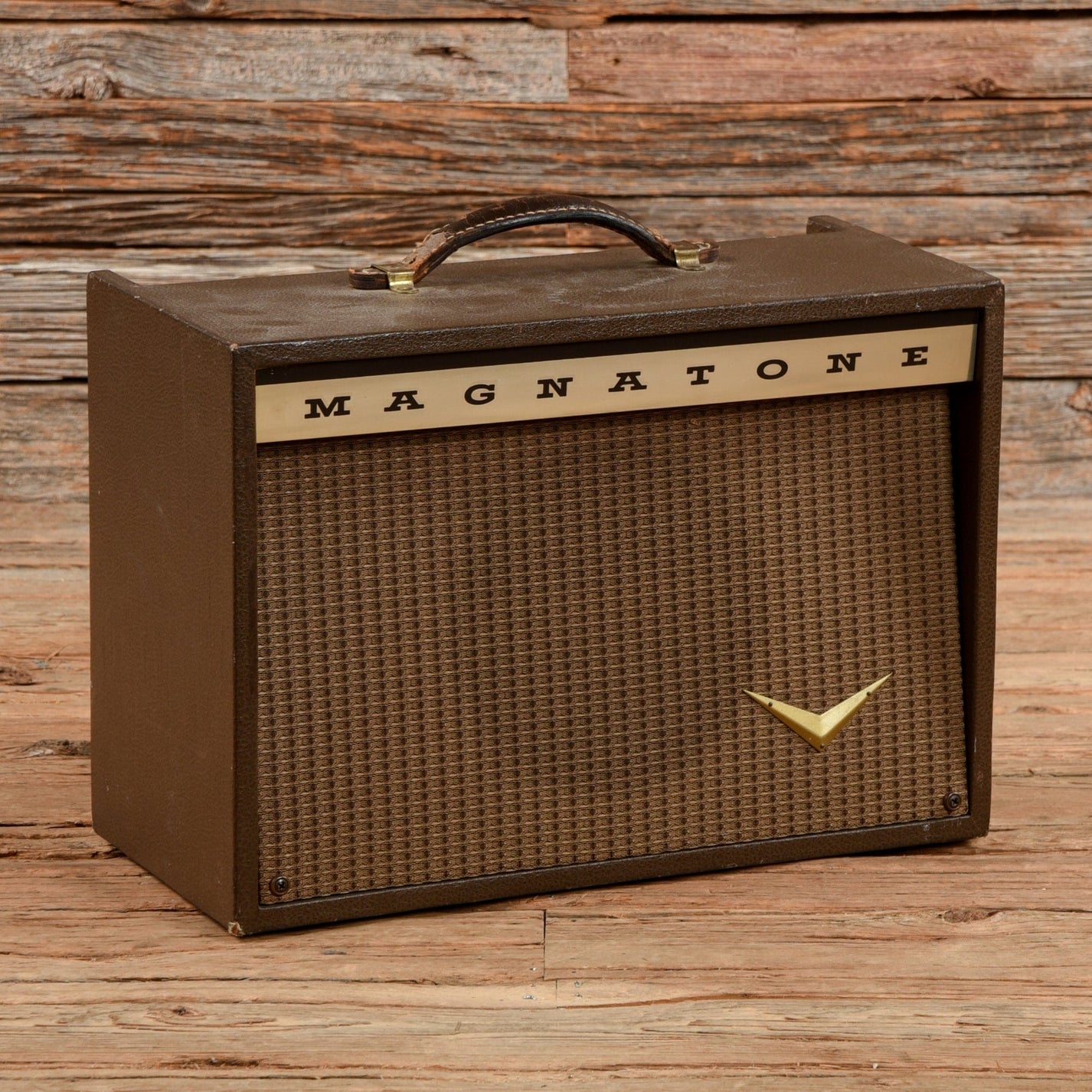 Magnatone Model 210 5-Watt 1x8" Guitar Combo Amp 1959 – Chicago Music ...