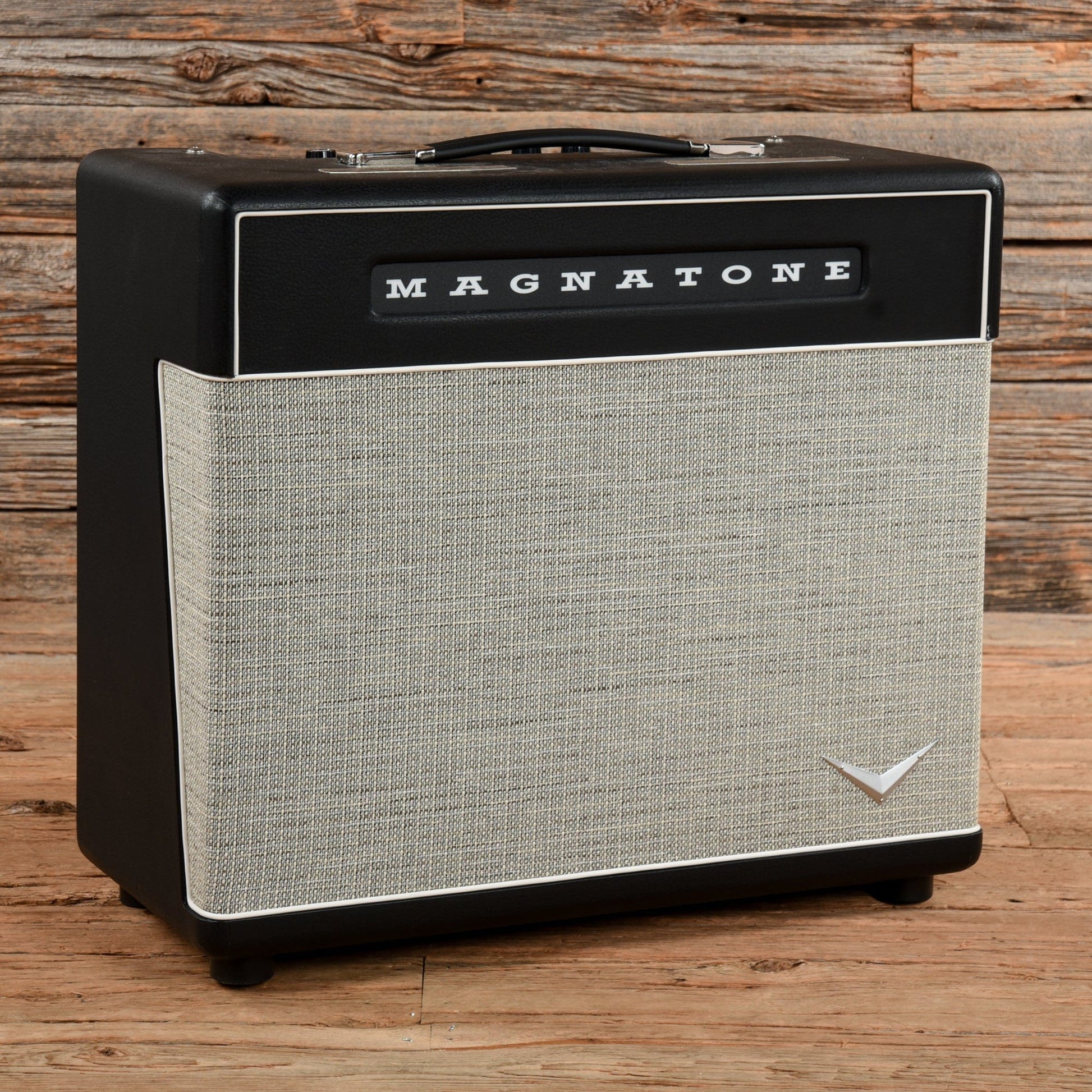 Magnatone Super Fifteen 15-Watt 1x12" Guitar Combo – Chicago Music Exchange