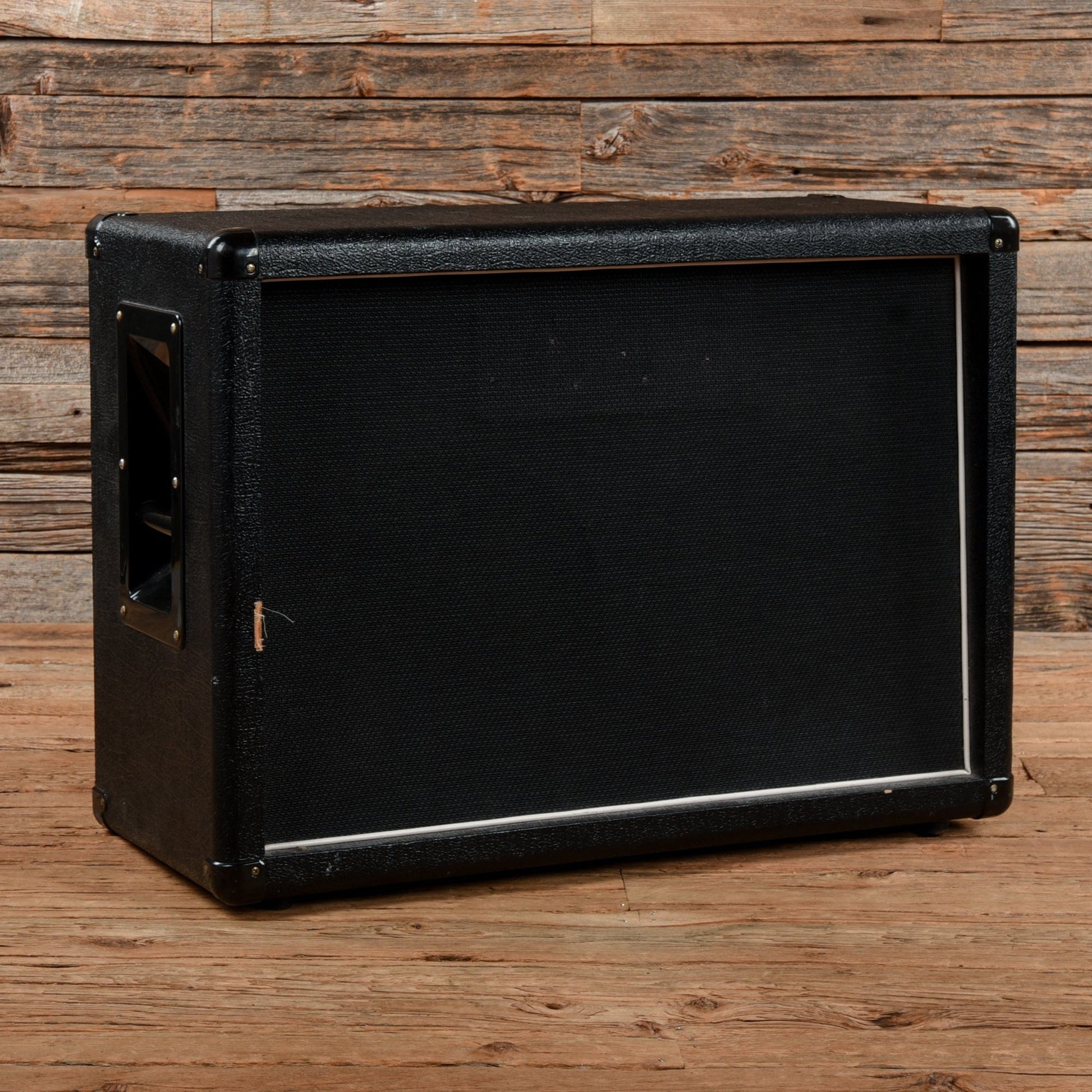 Marshall MX212 2x12 Guitar Cabinet – Chicago Music Exchange