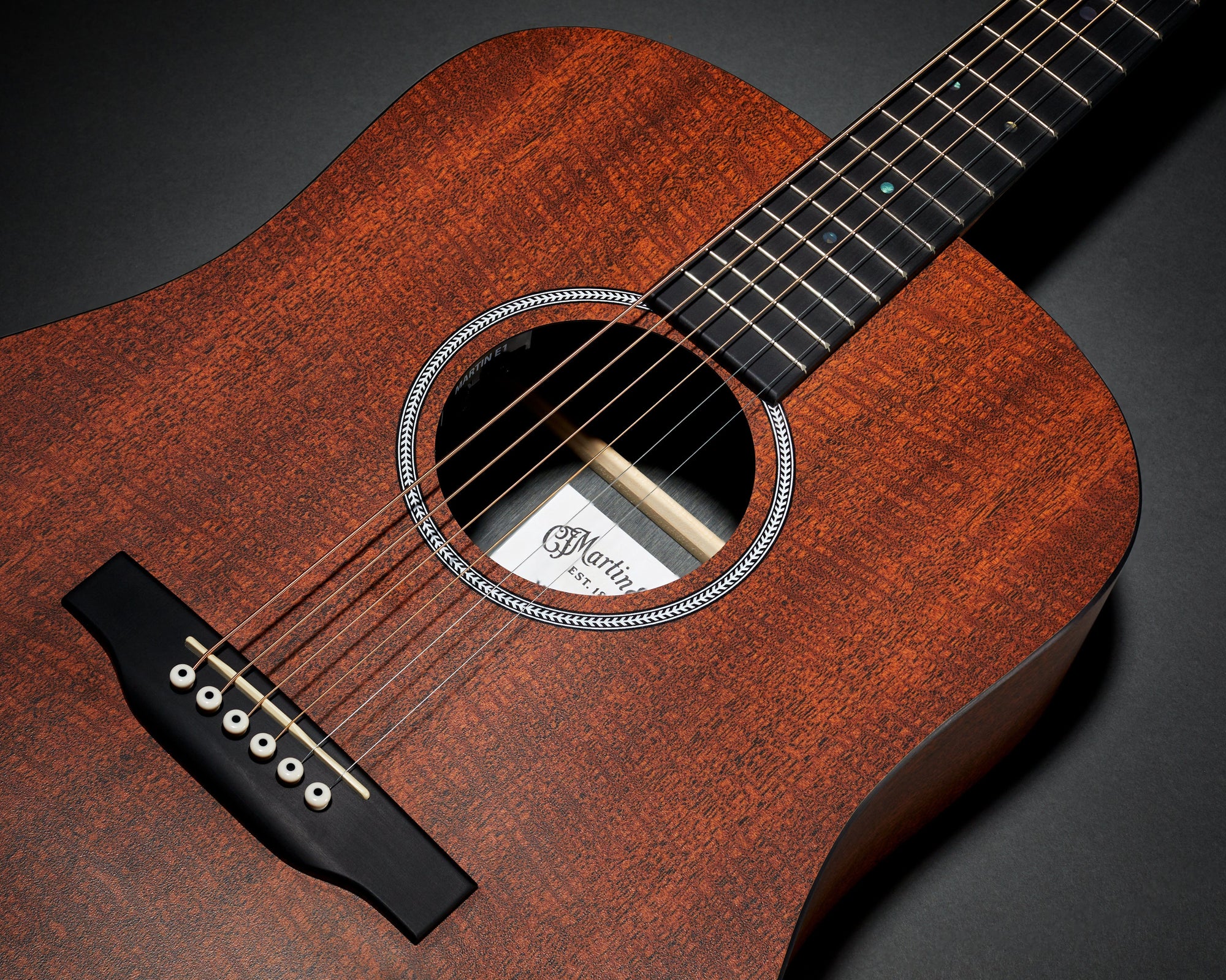 Martin D-X1E Figured Mahogany Pattern HPL Natural – Chicago Music Exchange