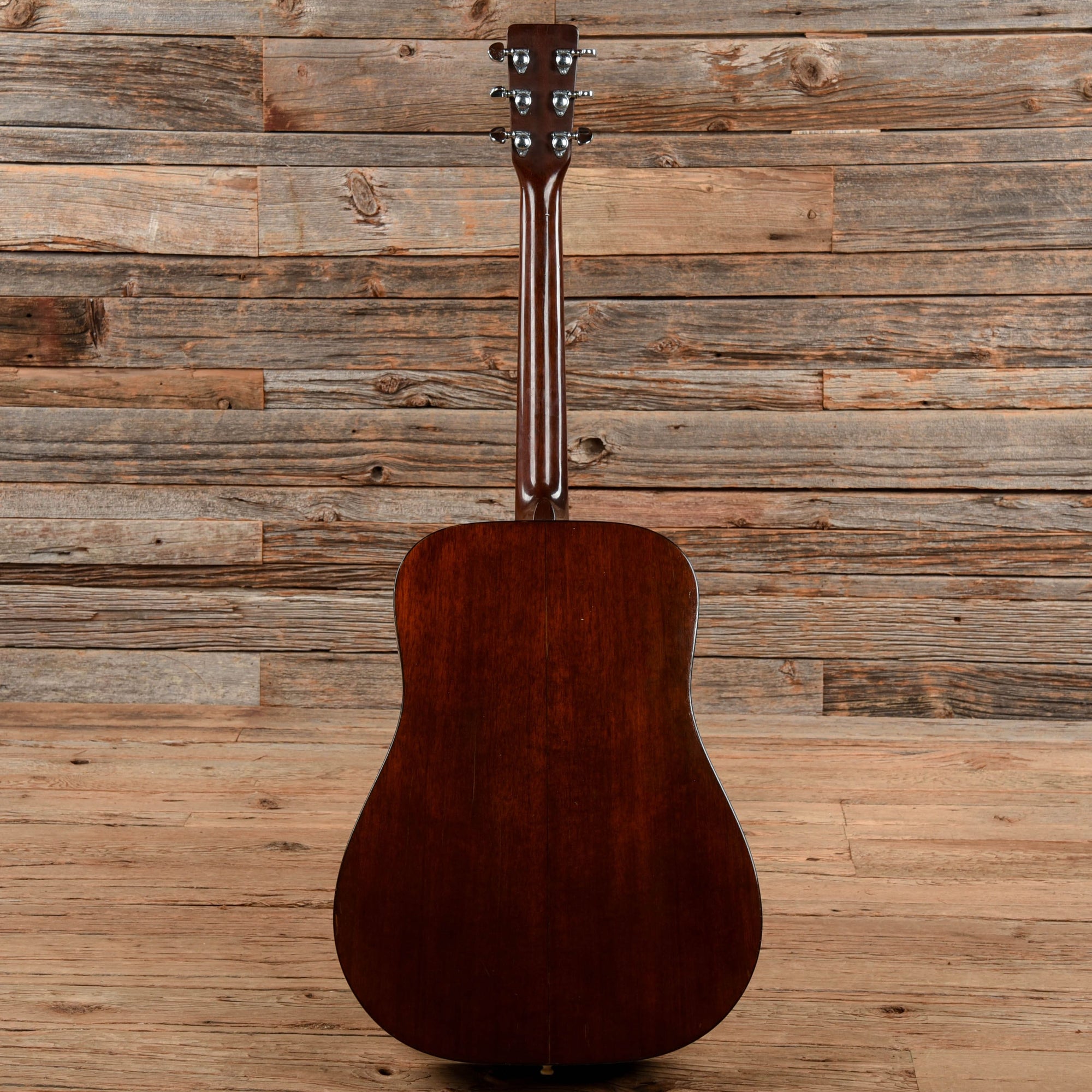 Martin D18 Natural 1971 – Chicago Music Exchange