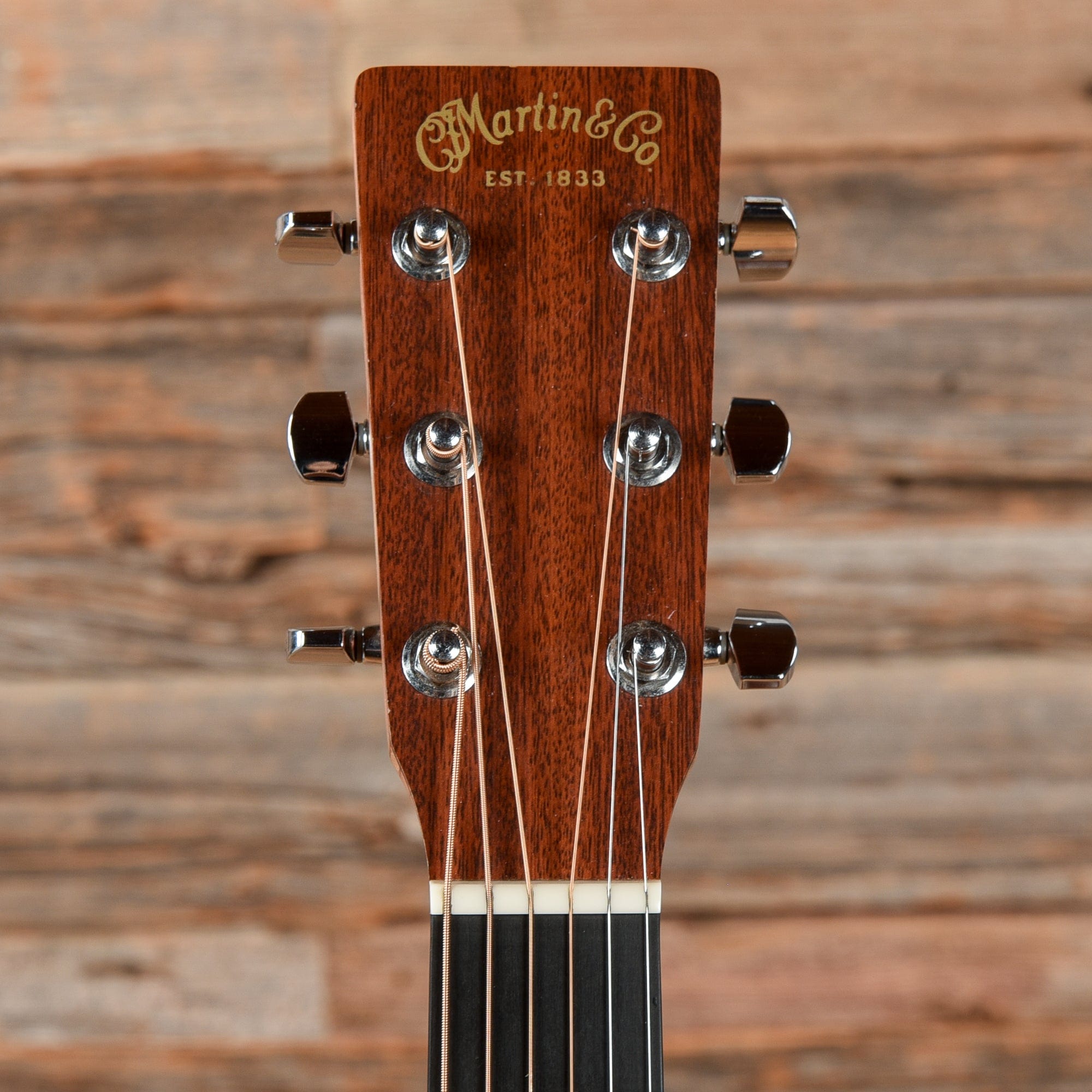 Martin DX1AE Natural 2011 – Chicago Music Exchange