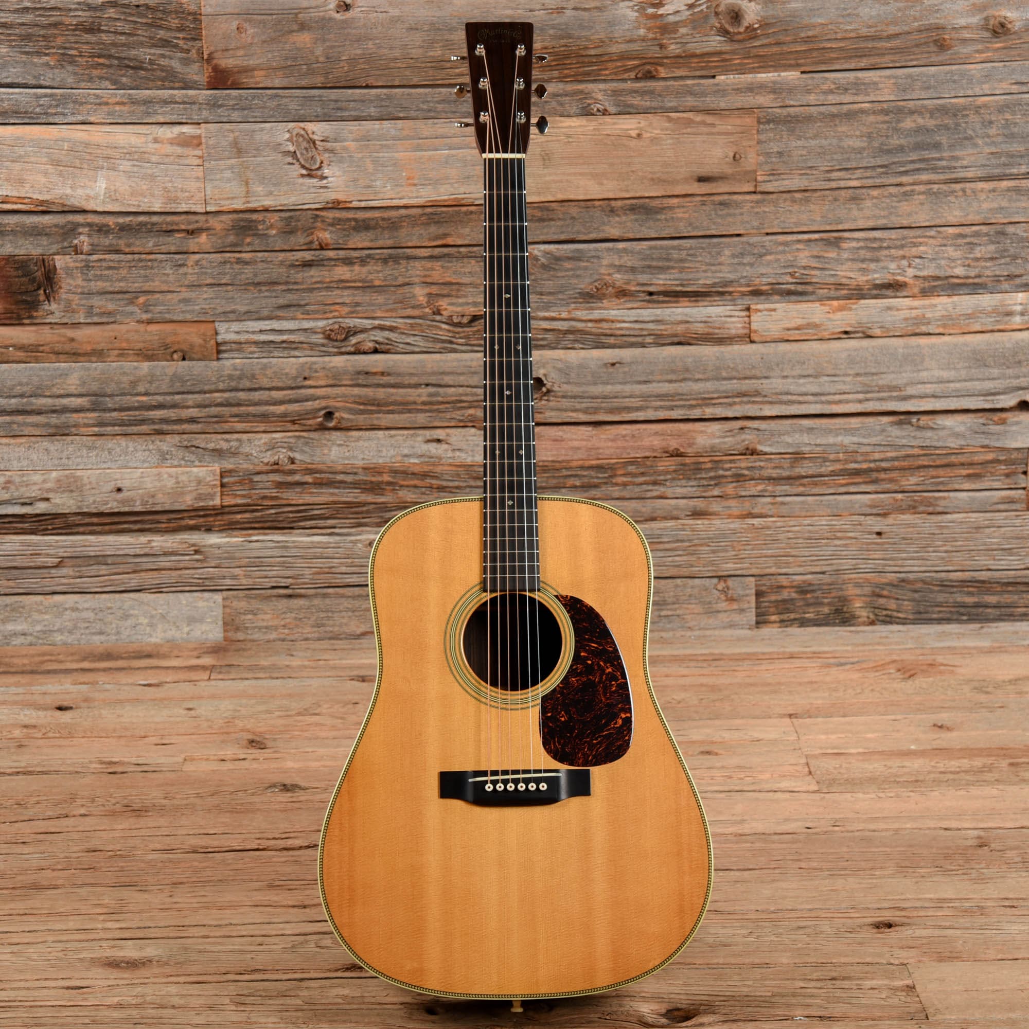 Martin Vintage Series HD-28V Natural 2005 – Chicago Music Exchange