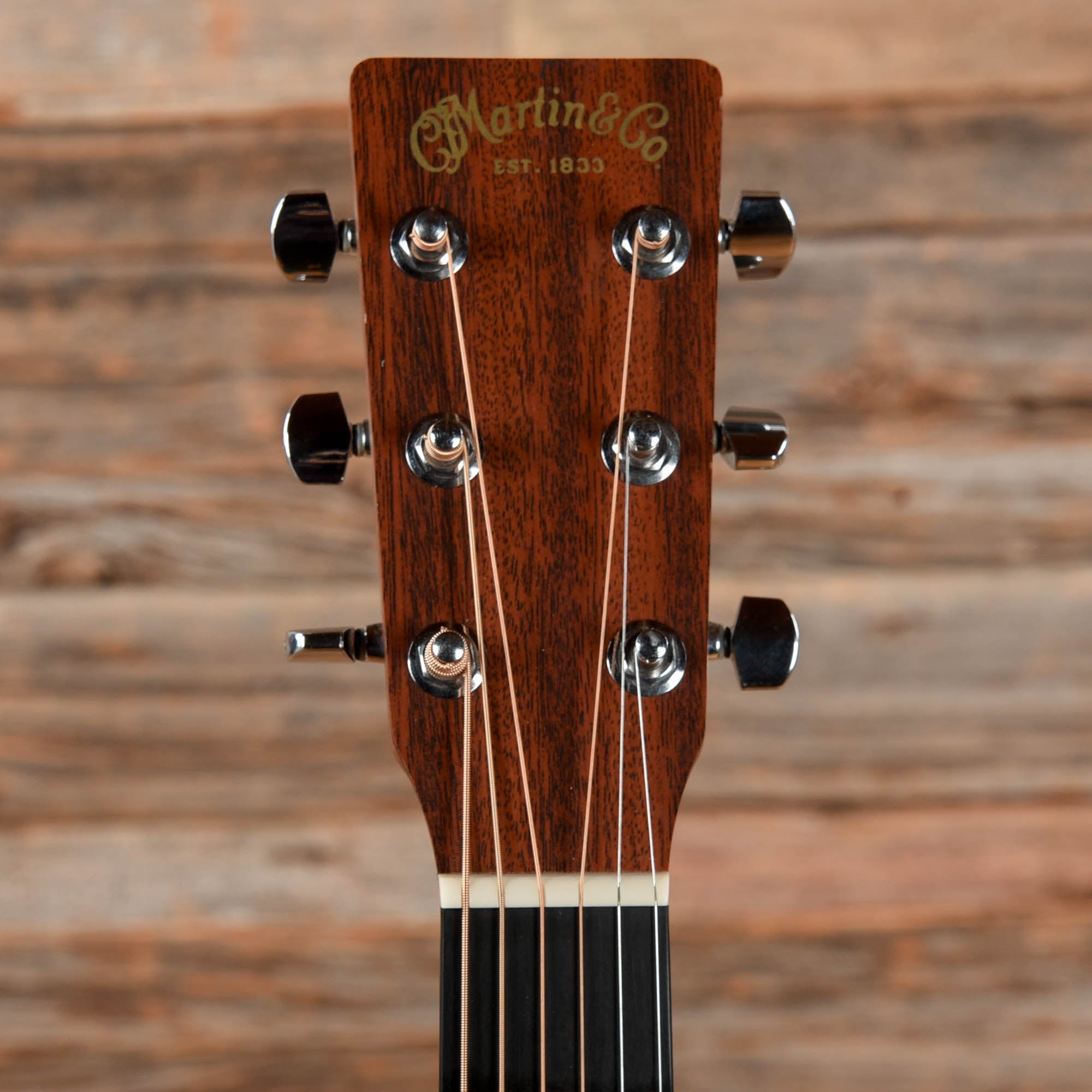 Martin 000X1 Natural 2001 – Chicago Music Exchange