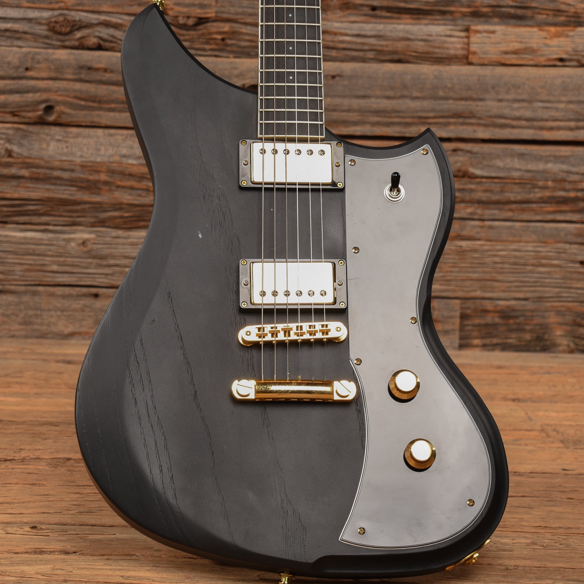 Inside: Dunable Guitars Q&A with Sacha Dunable – Chicago Music Exchange