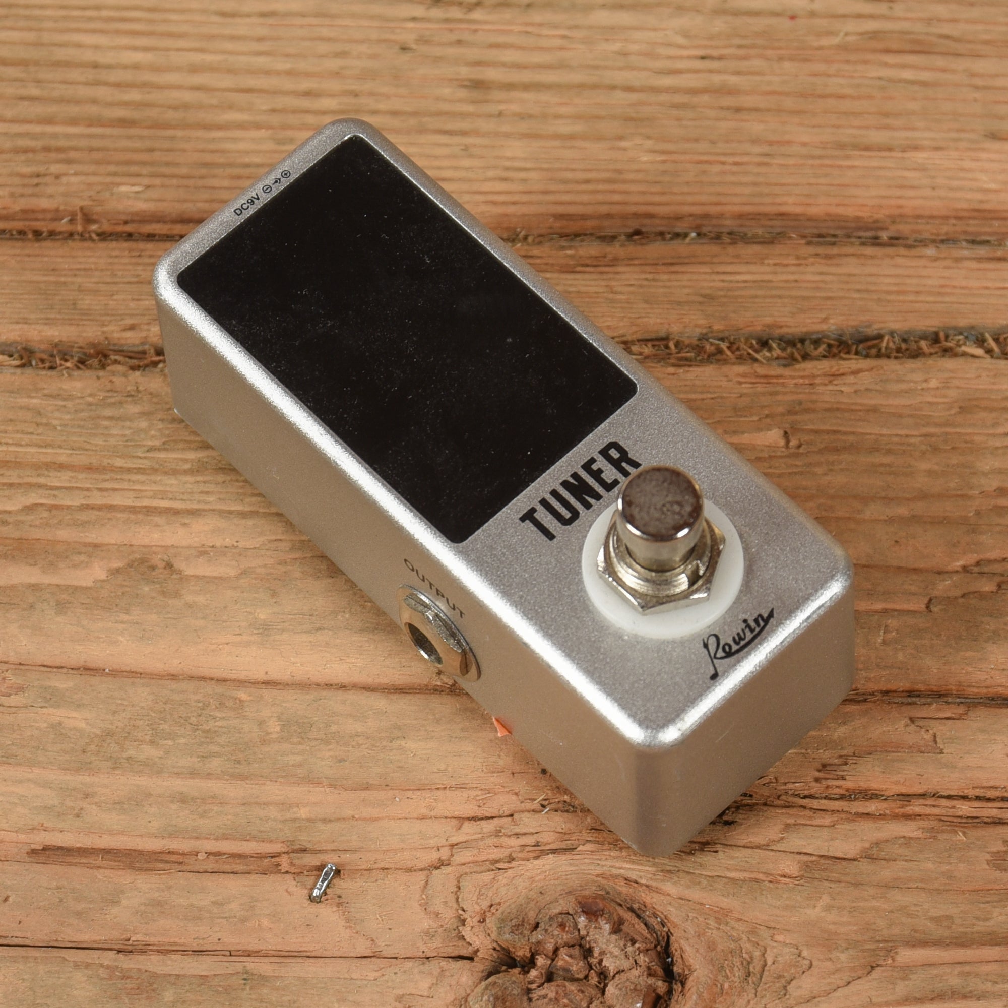 Rowin Tuner – Chicago Music Exchange