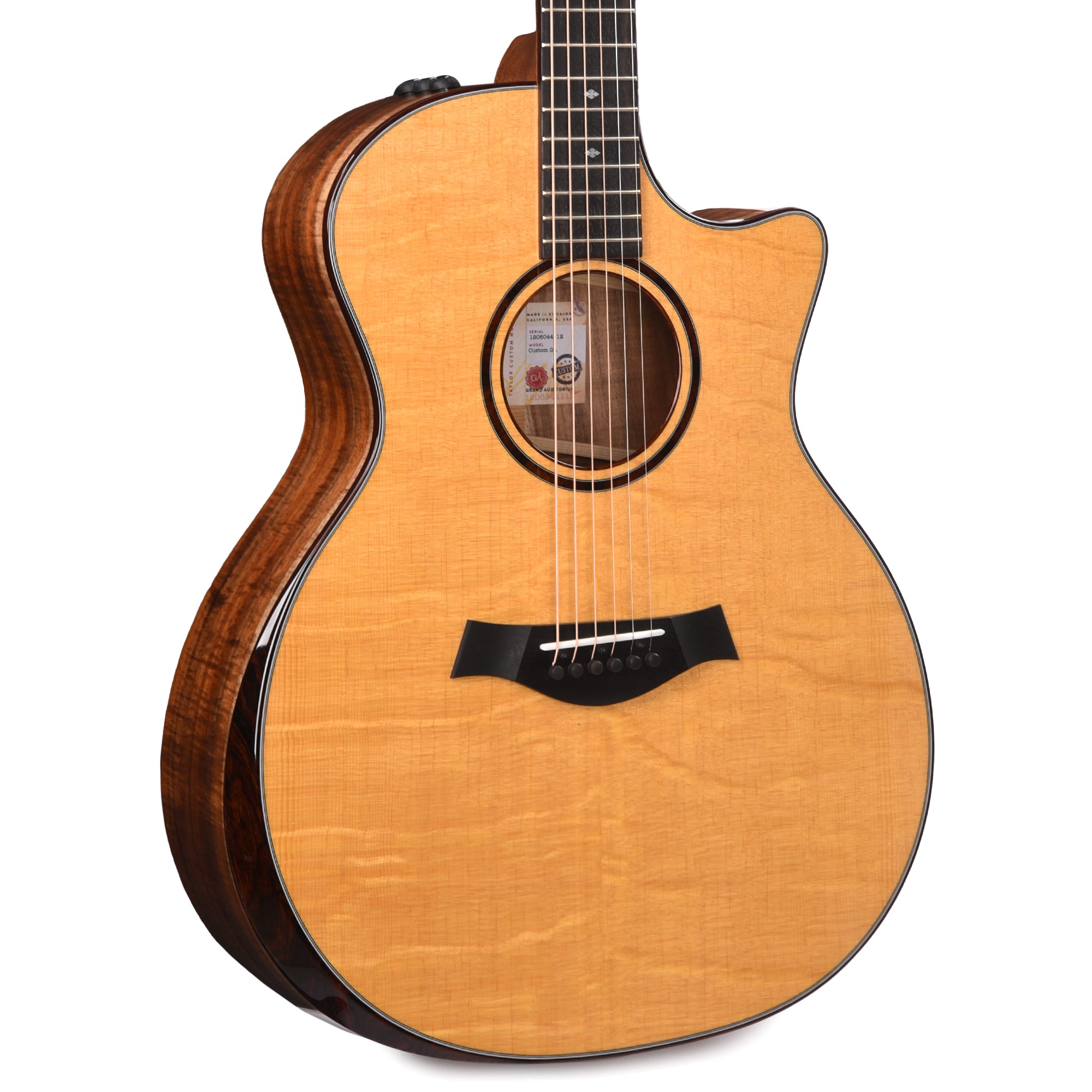 Taylor Custom Guitars At CME – Chicago Music Exchange