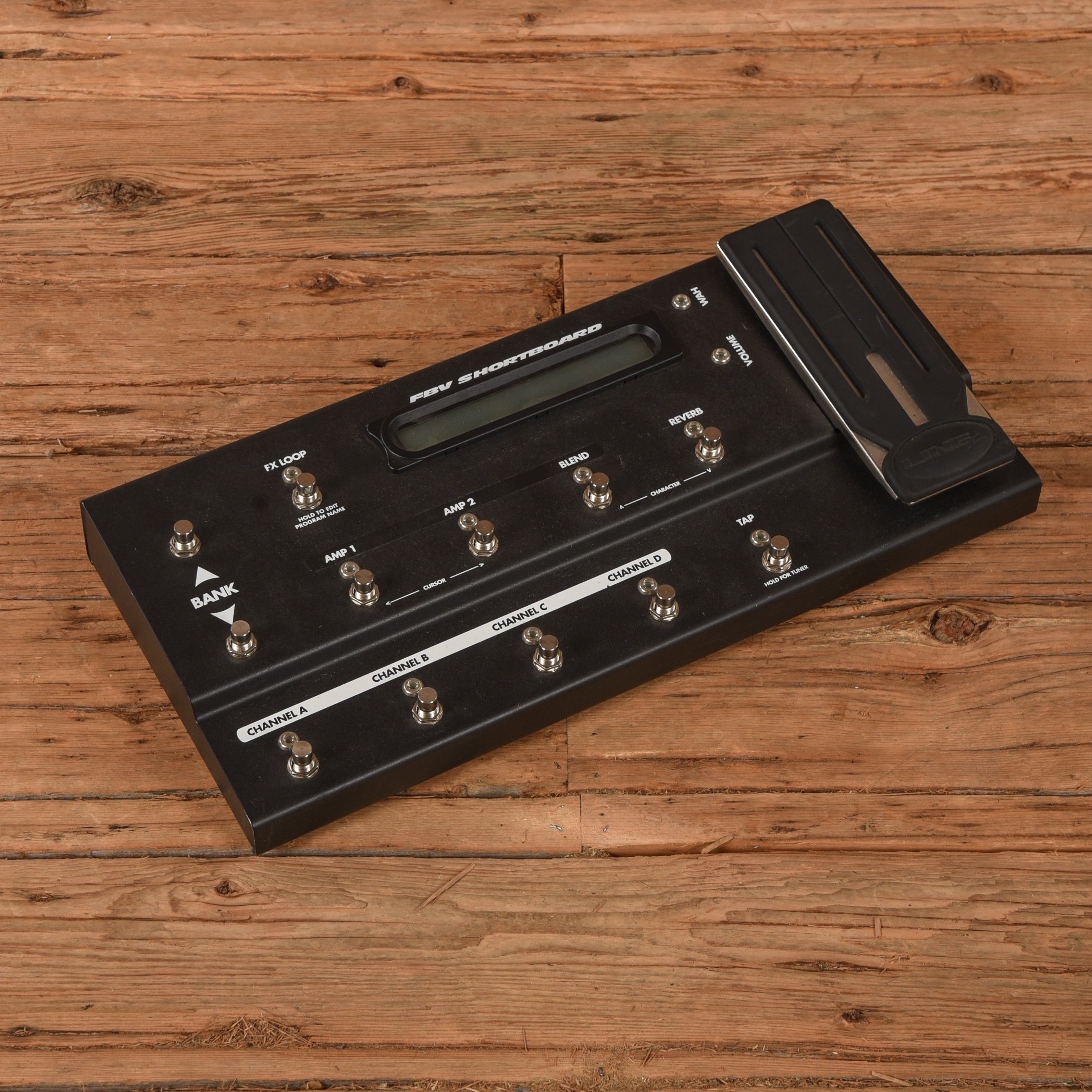 Line 6 HD Pod Pro Rackmount – Chicago Music Exchange