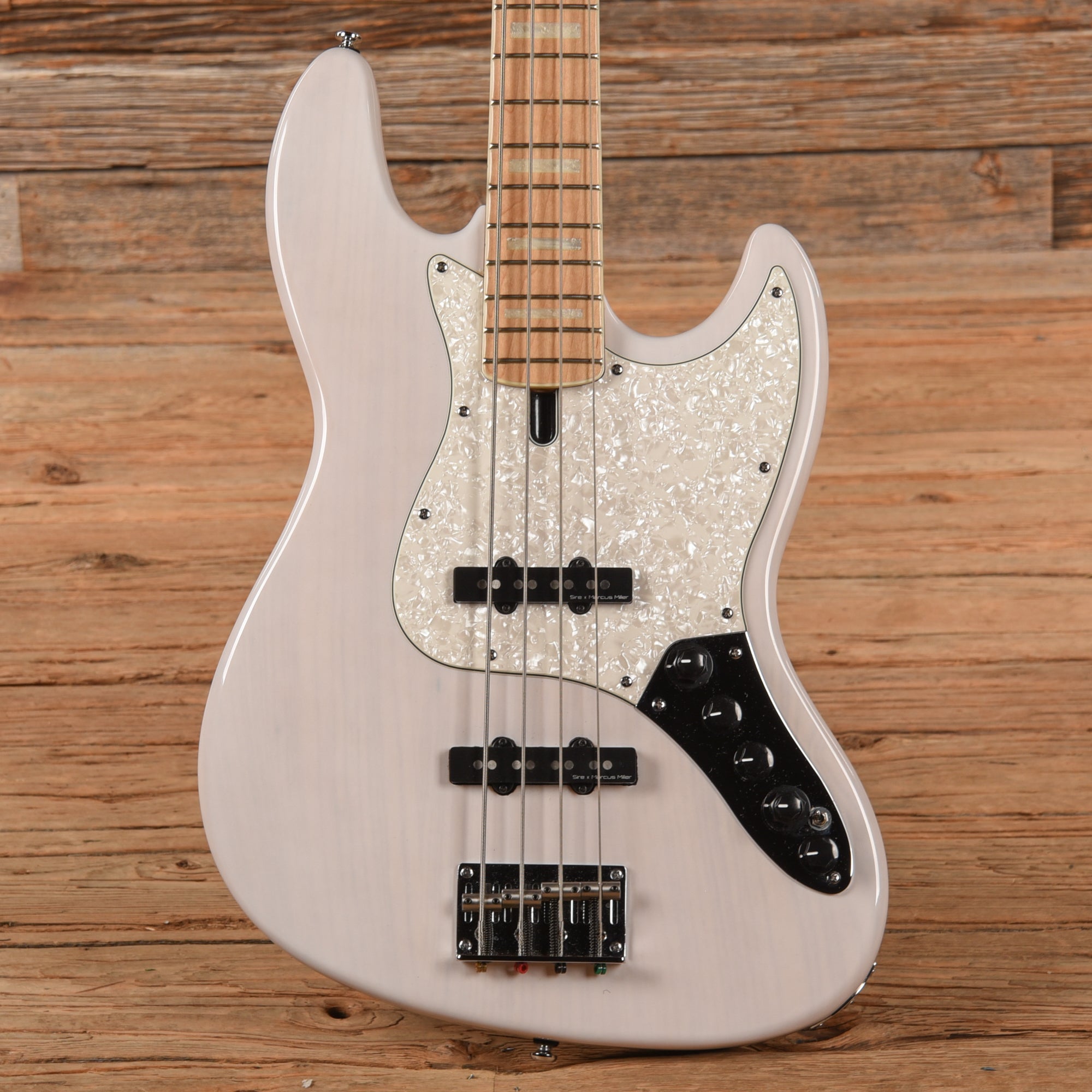 Sire 2nd Generation Marcus Miller V7 White Blonde 2022 – Chicago Music Exchange