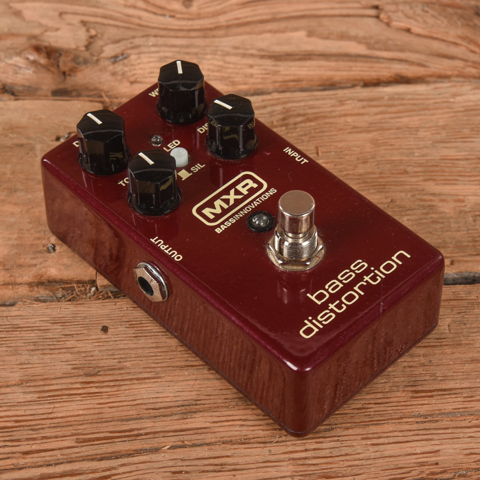 MXR M85 Bass Distortion – Chicago Music Exchange