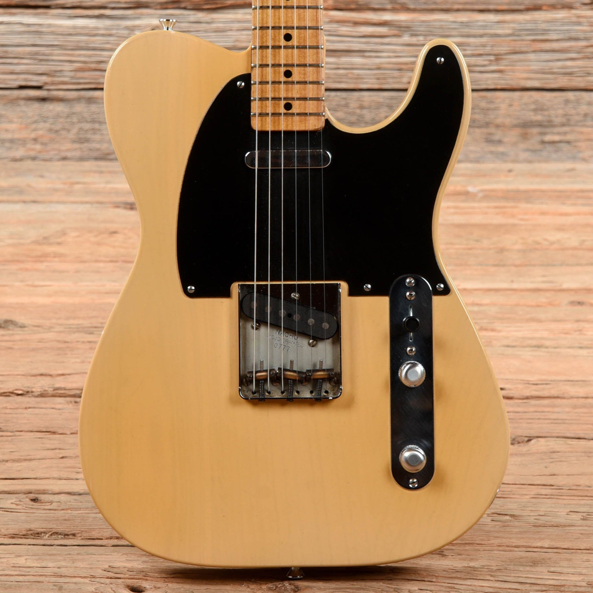 Nacho Banos Mojo Granted Butterscotch Blonde 2022 – Chicago Music Exchange