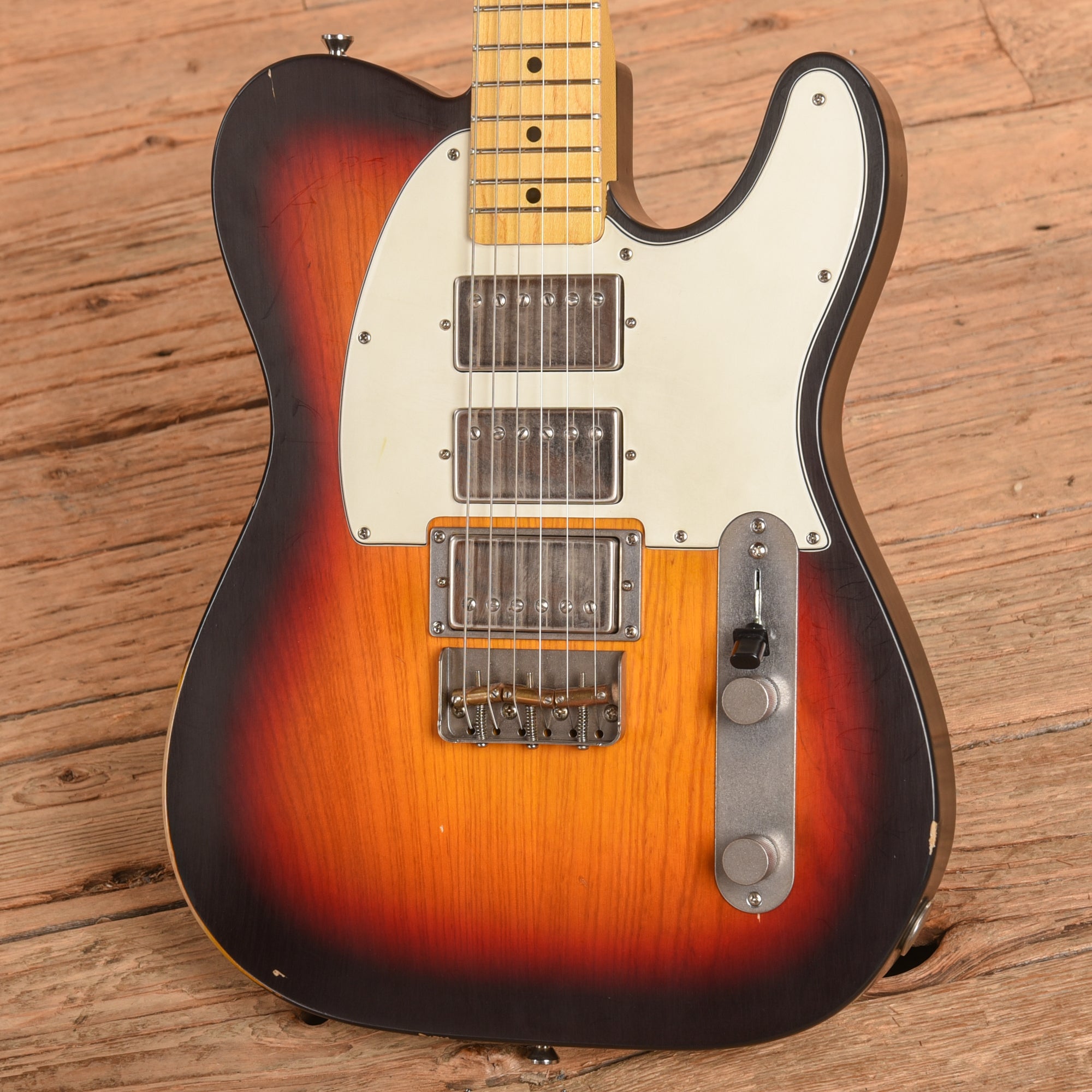 Nash T3-HB Sunburst 2025 – Chicago Music Exchange
