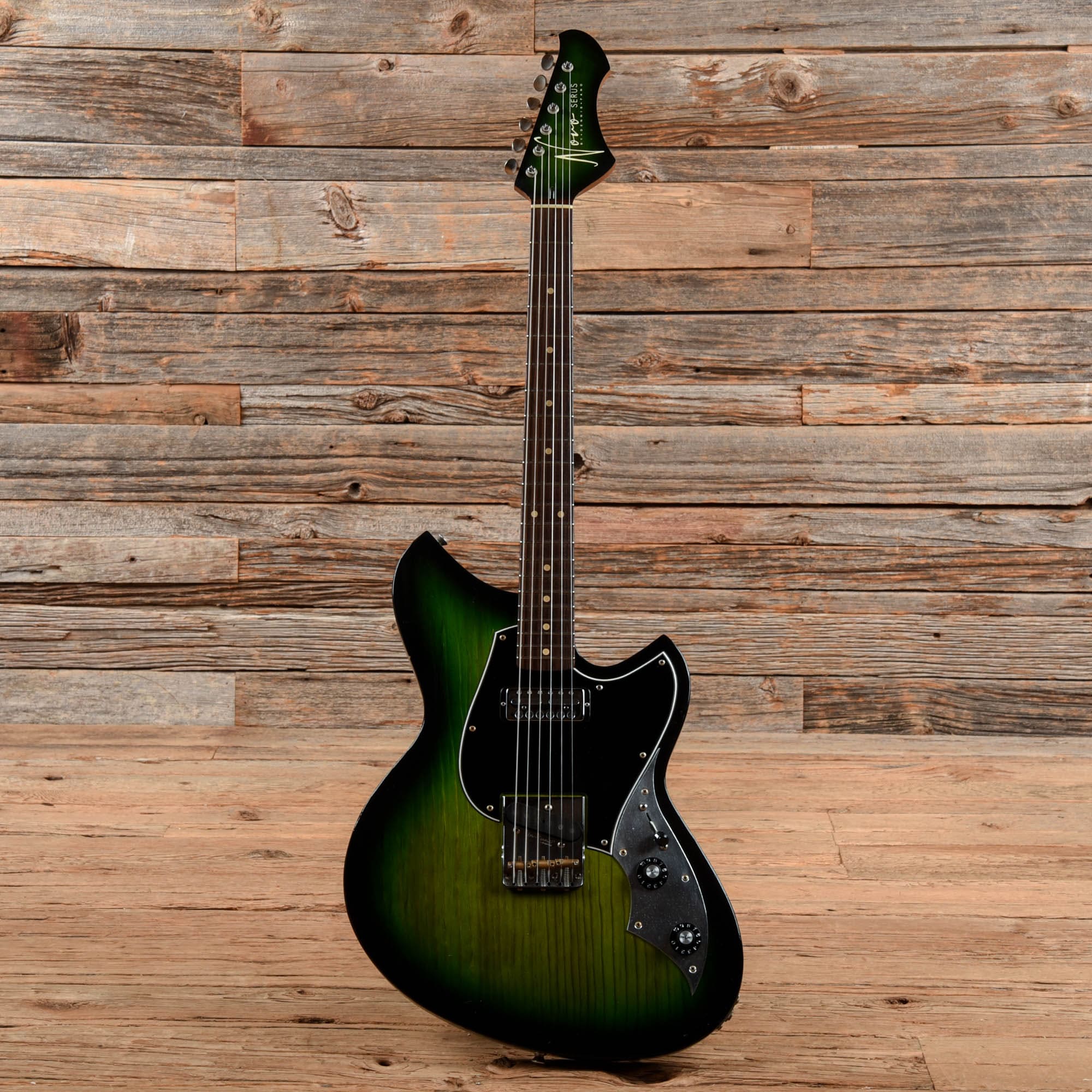 Novo Serus TC Cat's Eye Burst – Chicago Music Exchange