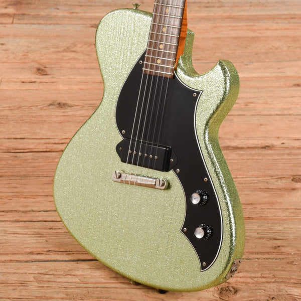 Novo Solus M1 Green Sparkle 2021 – Chicago Music Exchange