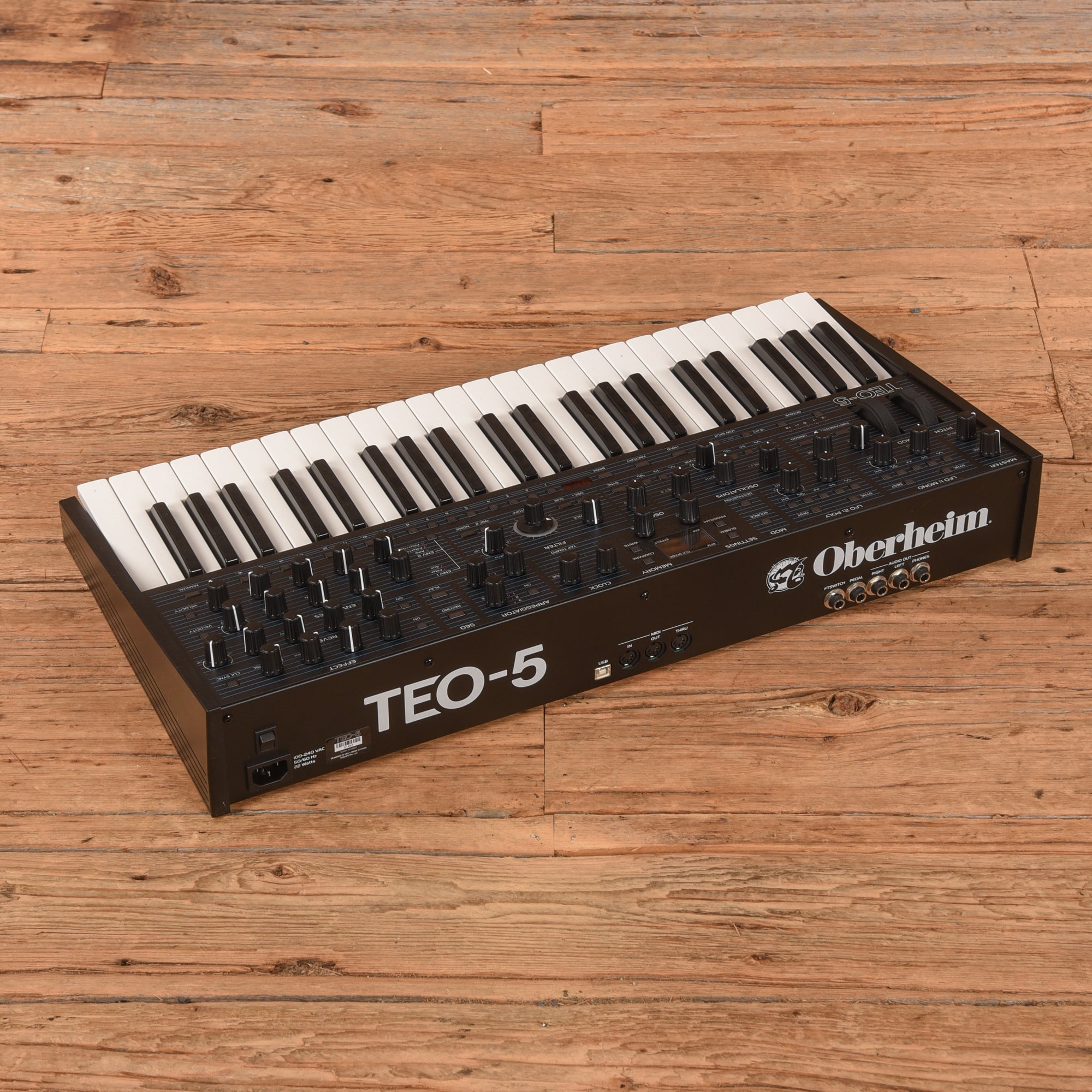 Oberheim TEO-5 44-Key 5-Voice Synthesizer – Chicago Music Exchange