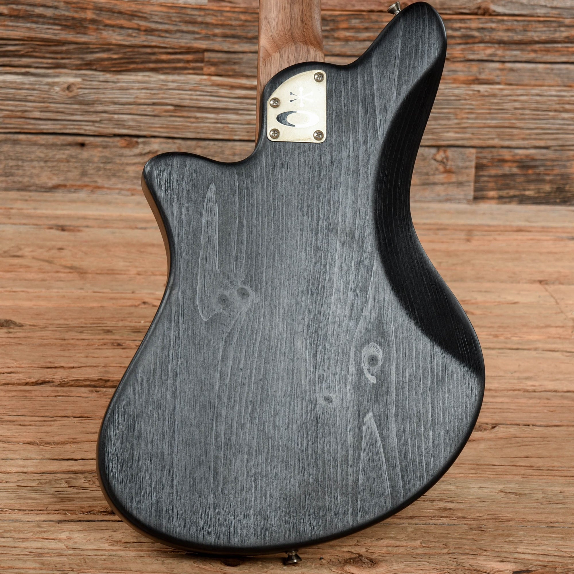 Offbeat Guitars "Jackie O" Short Scale Bass Black Magic 2023 – Chicago ...