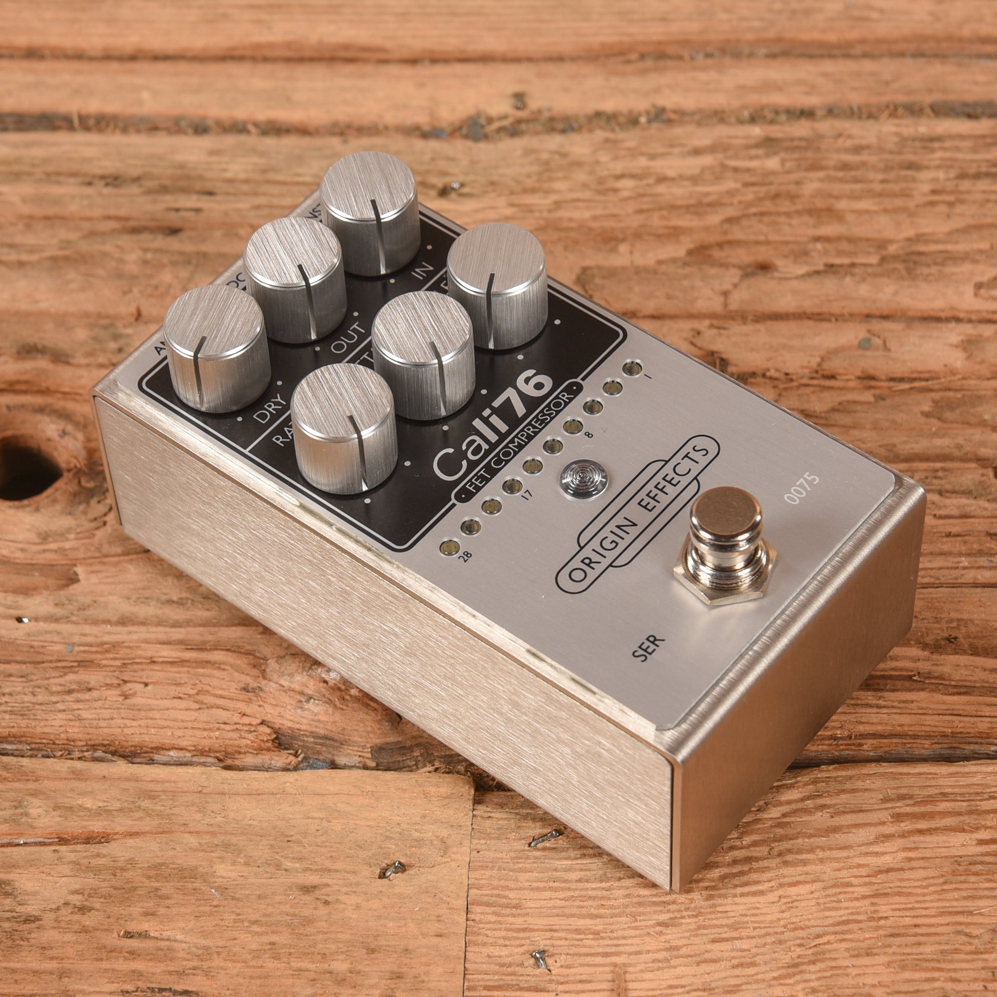 Origin Effects Cali76 FET Compressor – Chicago Music Exchange