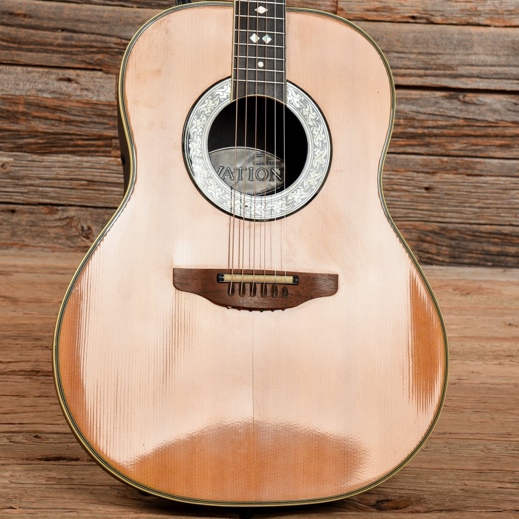 Ovation Model 1627 Glen Campbell Natural 1982 – Chicago Music Exchange