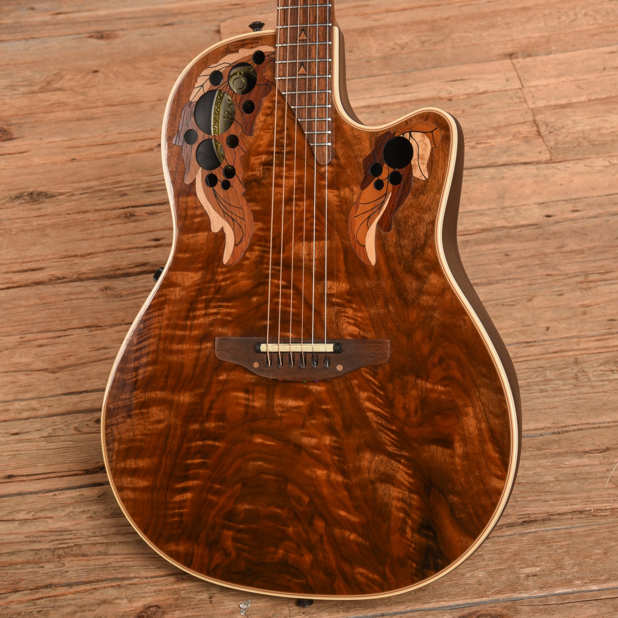 Ovation 5868 Elite Angel Walnut 1992 – Chicago Music Exchange