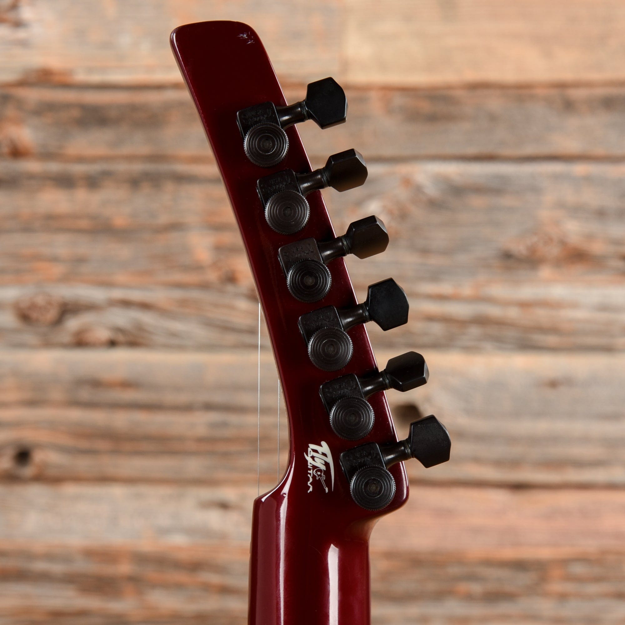 Parker Fly Classic Red 1996 – Chicago Music Exchange
