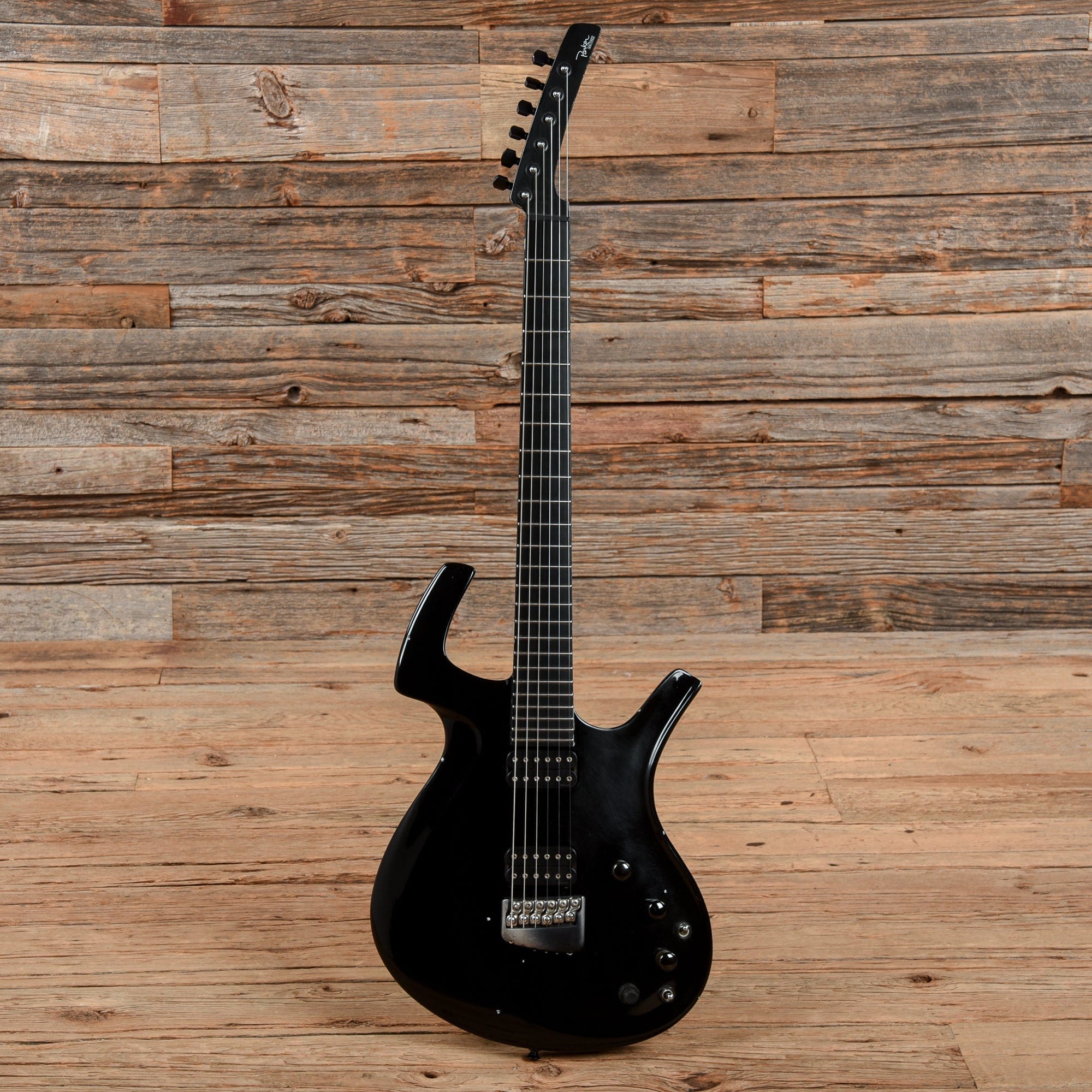 Parker Fly Deluxe Hardtail Black 1994 – Chicago Music Exchange