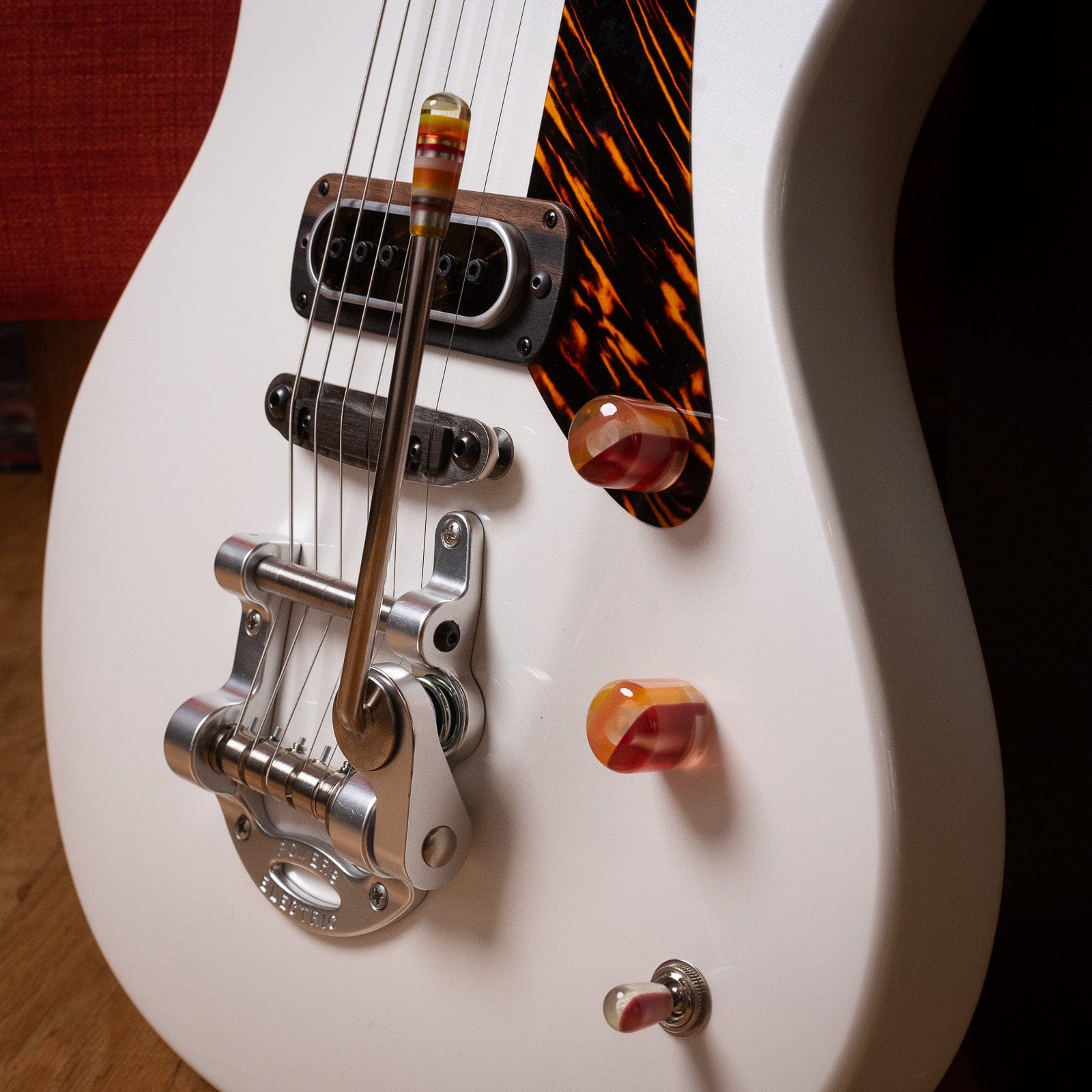 Powers Electric A-Type Pearl White w/PF42 Pickups & Firestripe PIckgua – Chicago Music Exchange