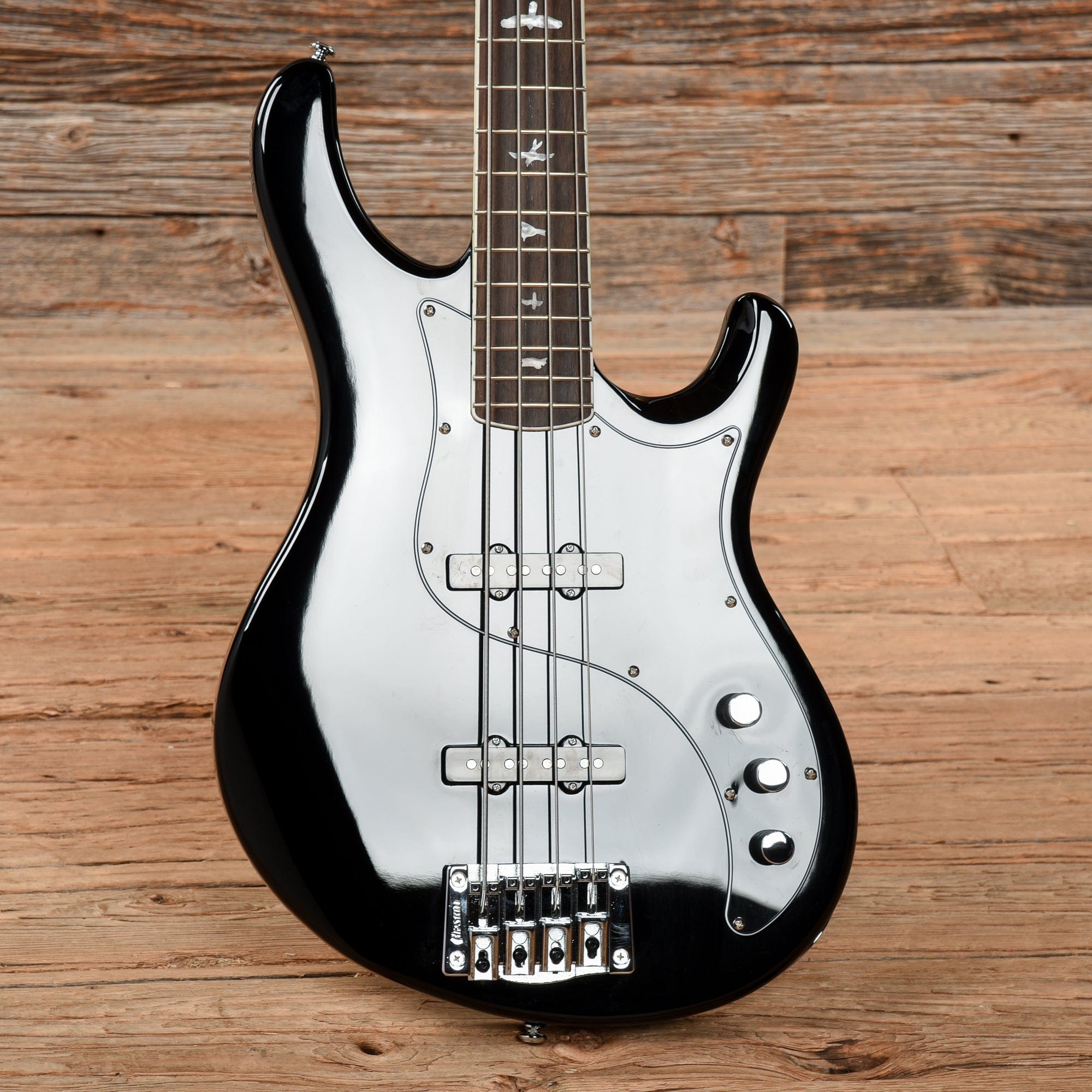 PRS SE Kestrel Bass Black – Chicago Music Exchange