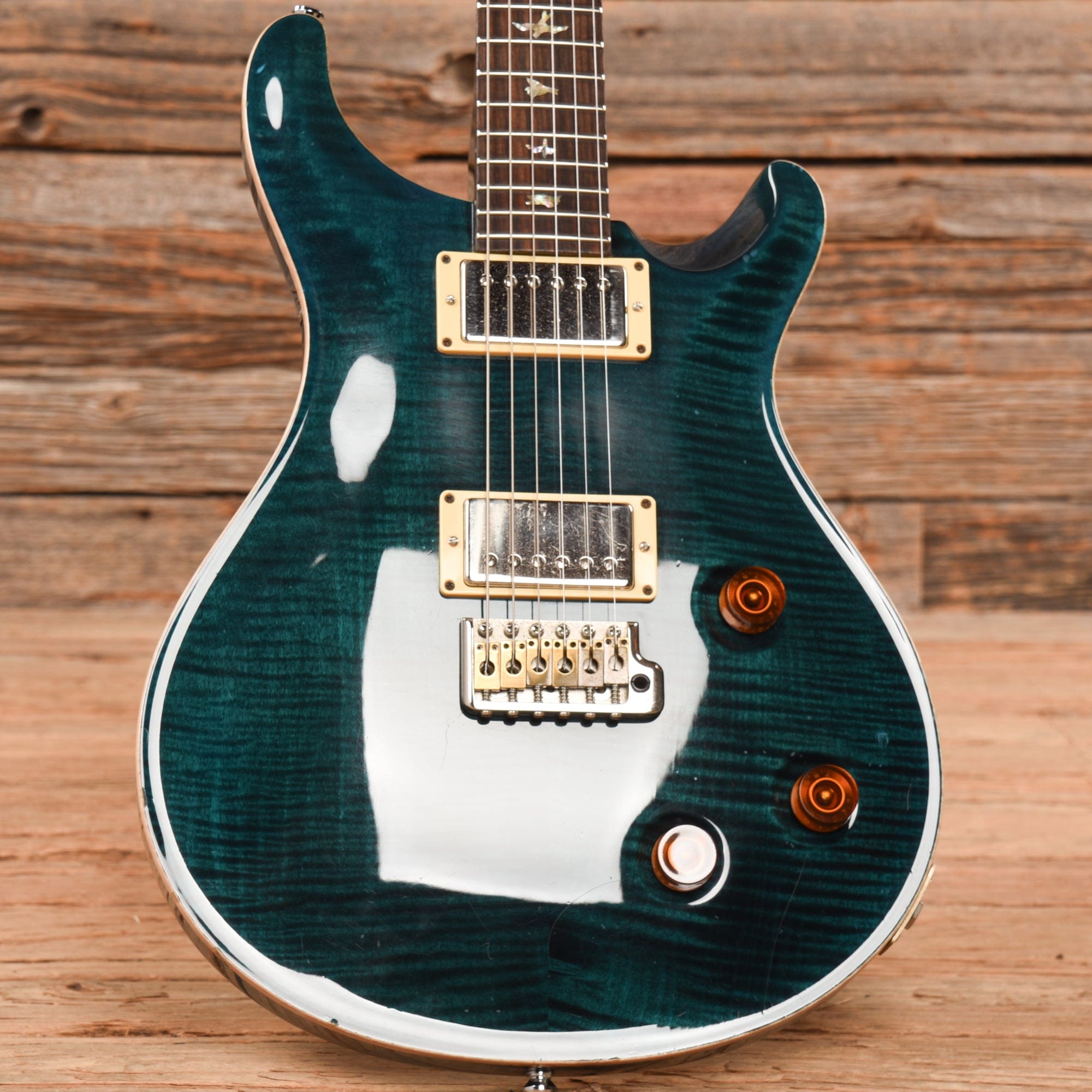 PRS Custom 22 Tremolo Blue Matteo 2003 – Chicago Music Exchange