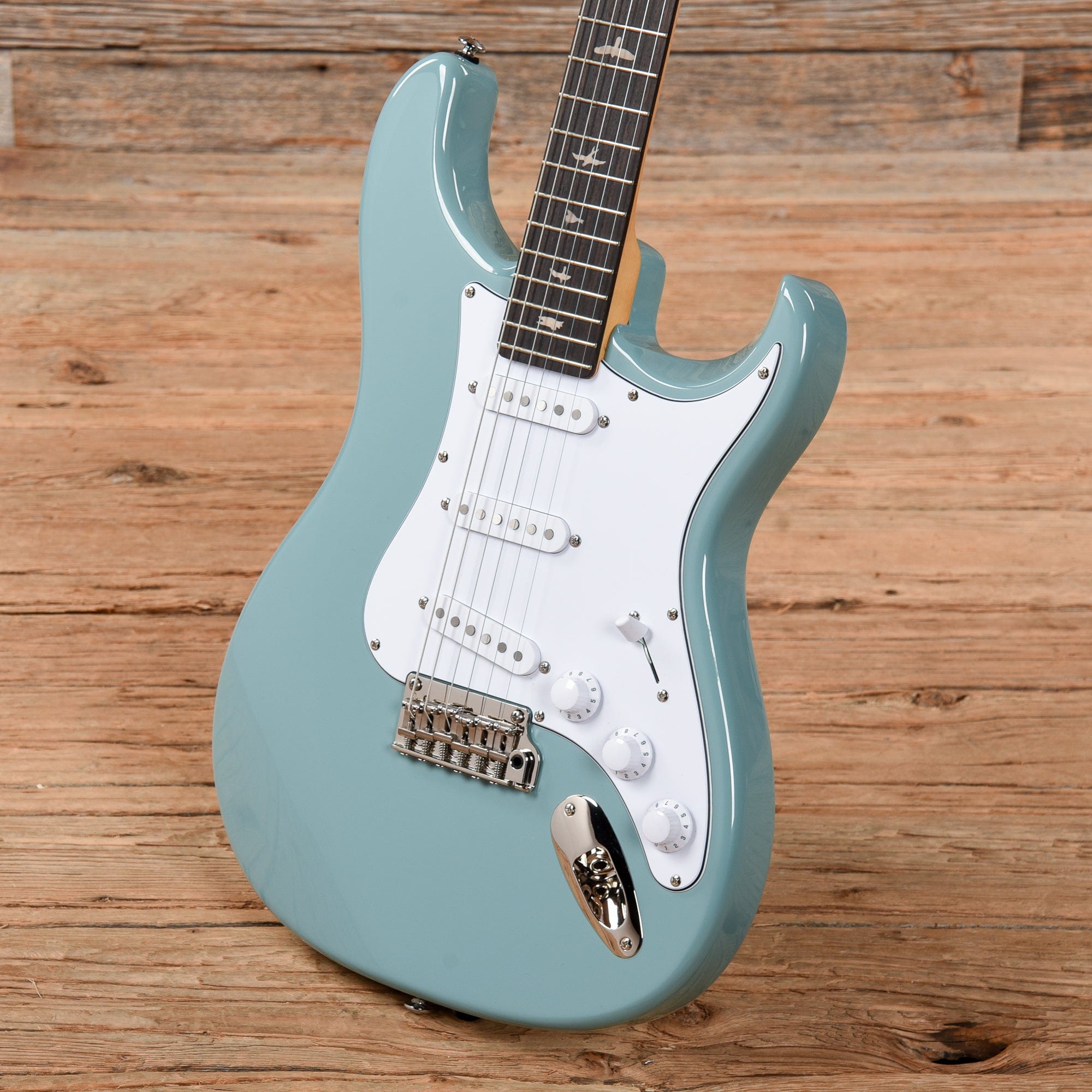PRS SE Silver Sky Stone Blue 2022 – Chicago Music Exchange