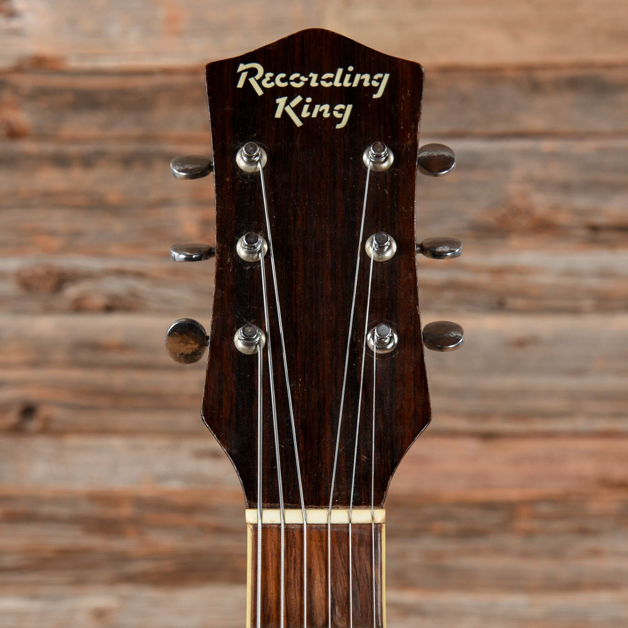 Recording King Archtop Sunburst – Chicago Music Exchange