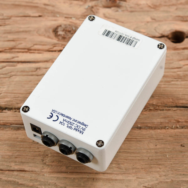 Red Panda Raster 2 – Chicago Music Exchange