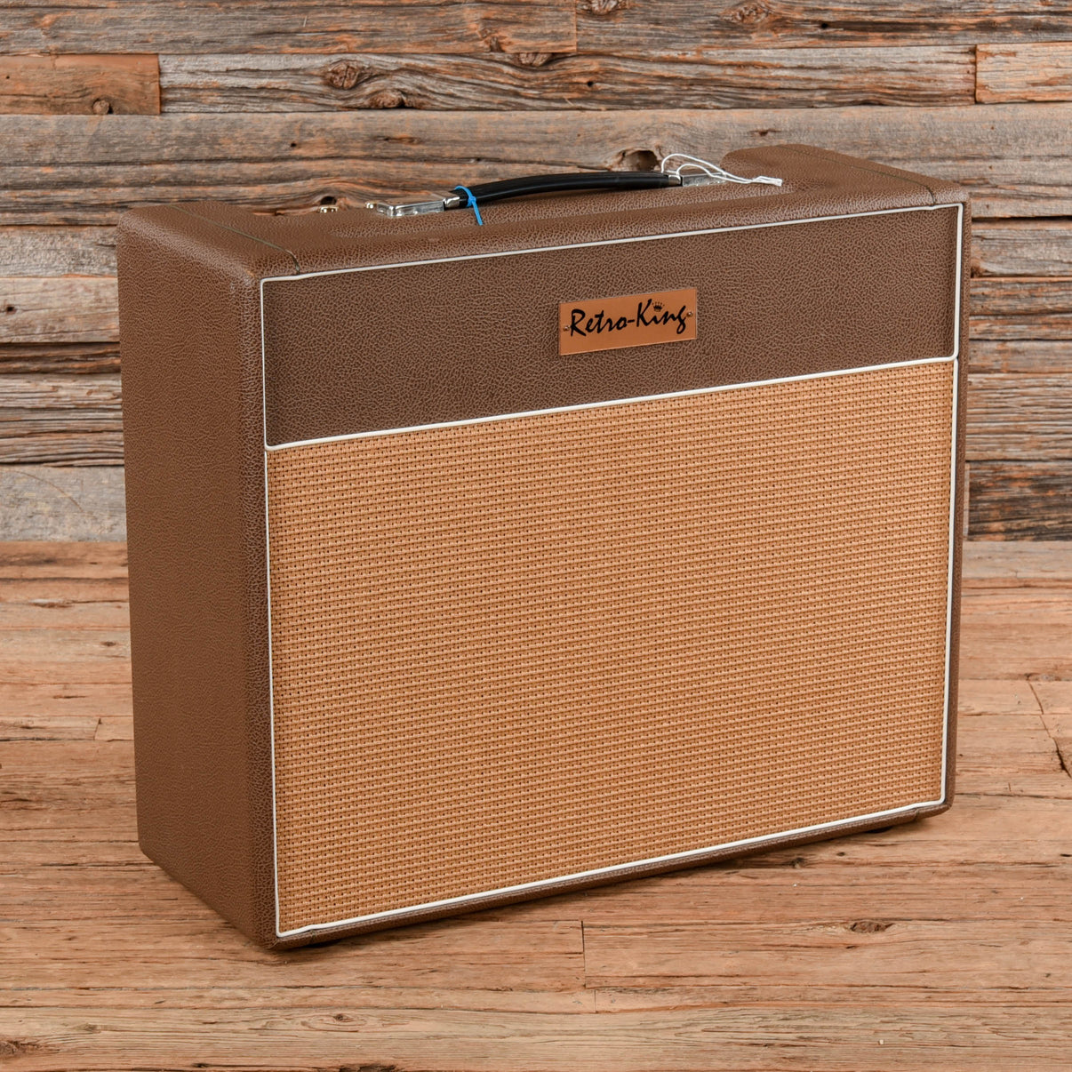 Retro King 18-Watt 1x12" Guitar Combo Amp – Chicago Music Exchange