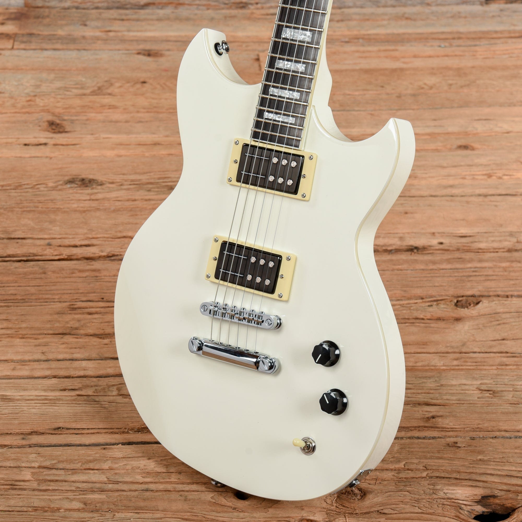 Reverend Robin Finck Signature White 2020 – Chicago Music Exchange