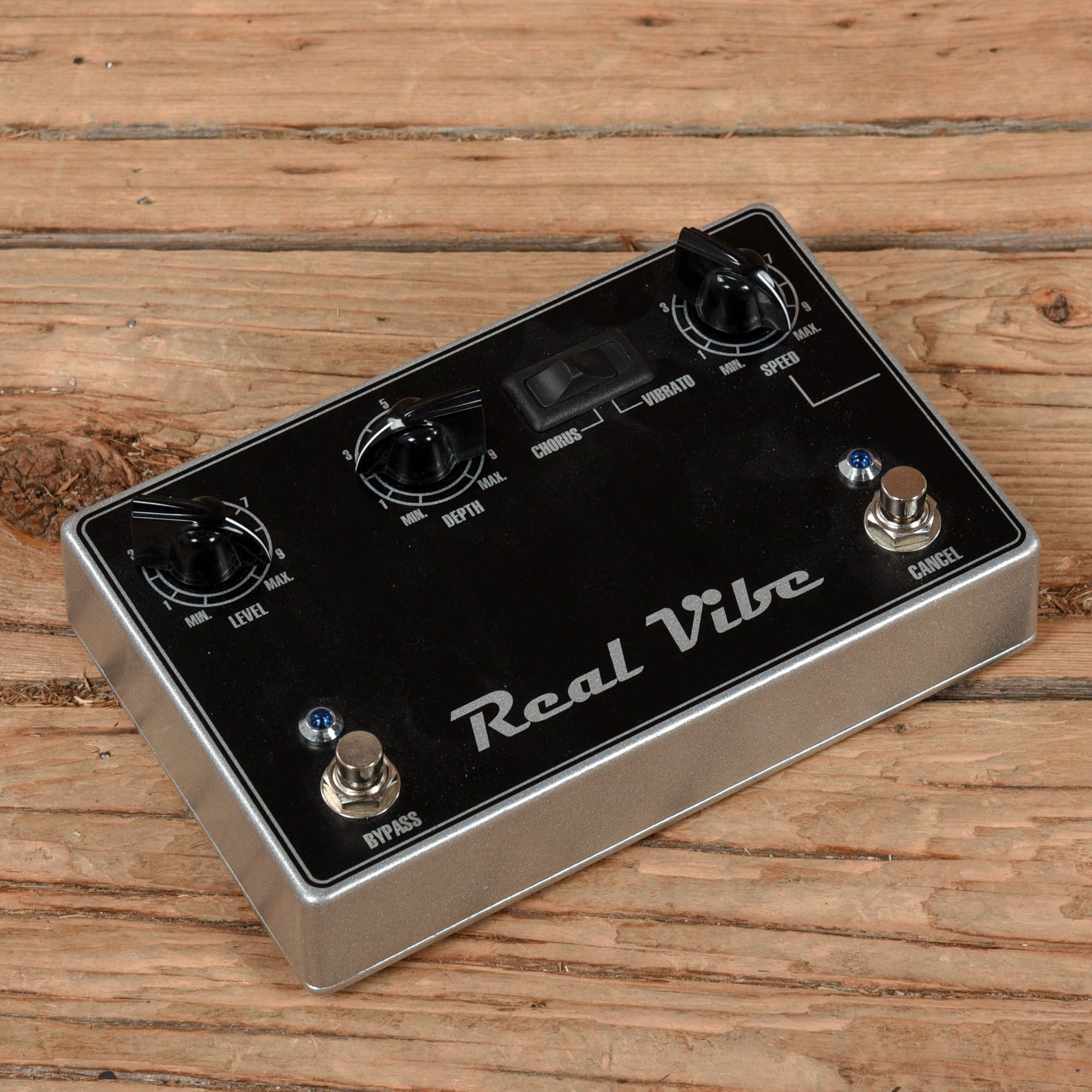 RFO Electronics Real Vibe – Chicago Music Exchange