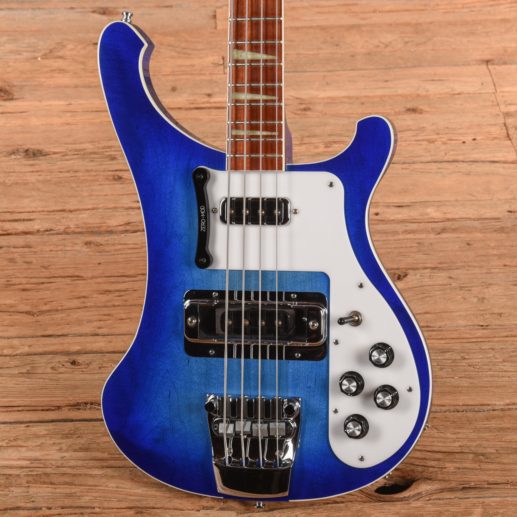 Rickenbacker 4003 Blue Burst 2006 – Chicago Music Exchange