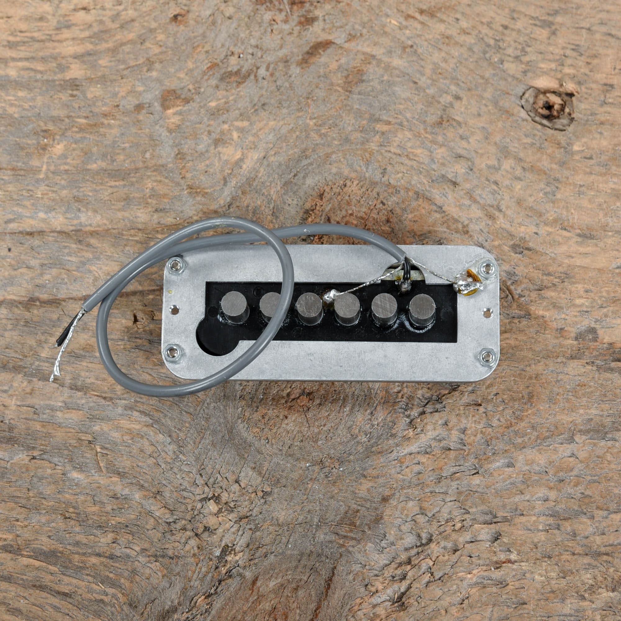 Rickenbacker Pickup Assembly Guitar Toaster – Chicago Music Exchange