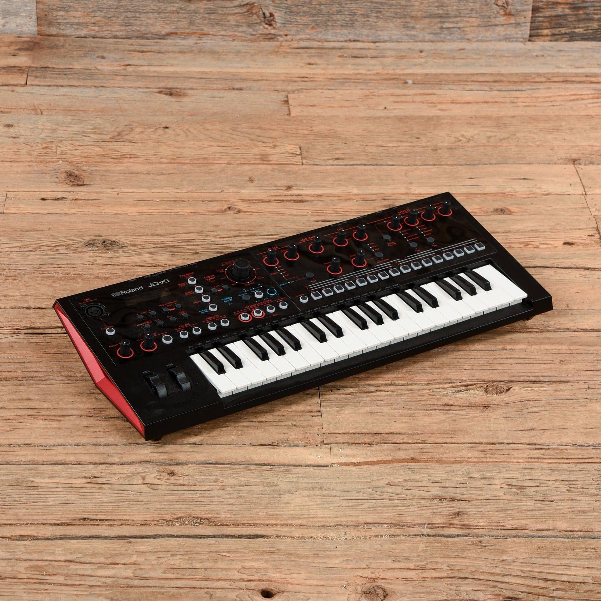 Roland JD-Xi 37-Key Analog/Digital Crossover Synthesizer – Chicago ...