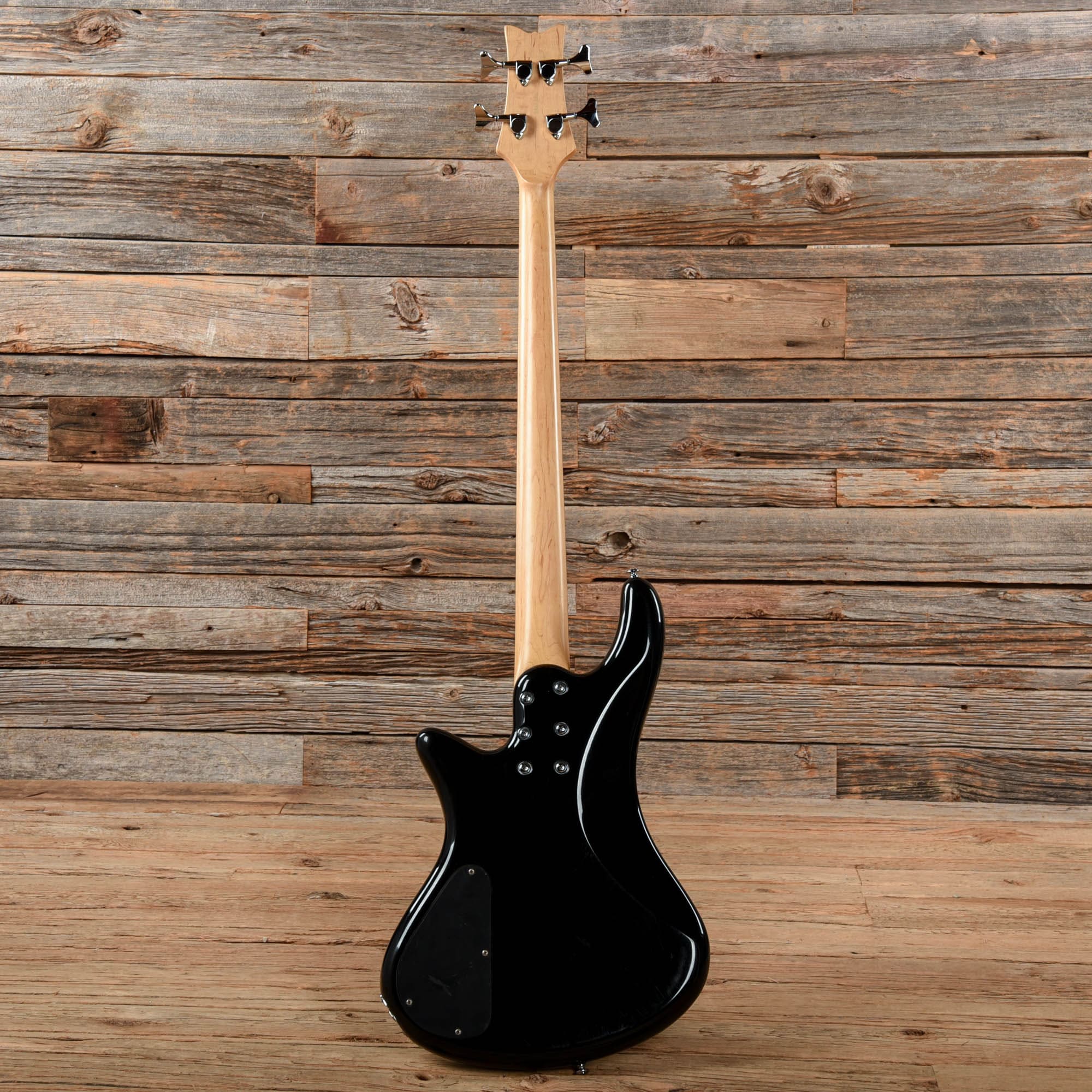 Schecter Diamond Series Stiletto Deluxe 4 Black – Chicago Music Exchange
