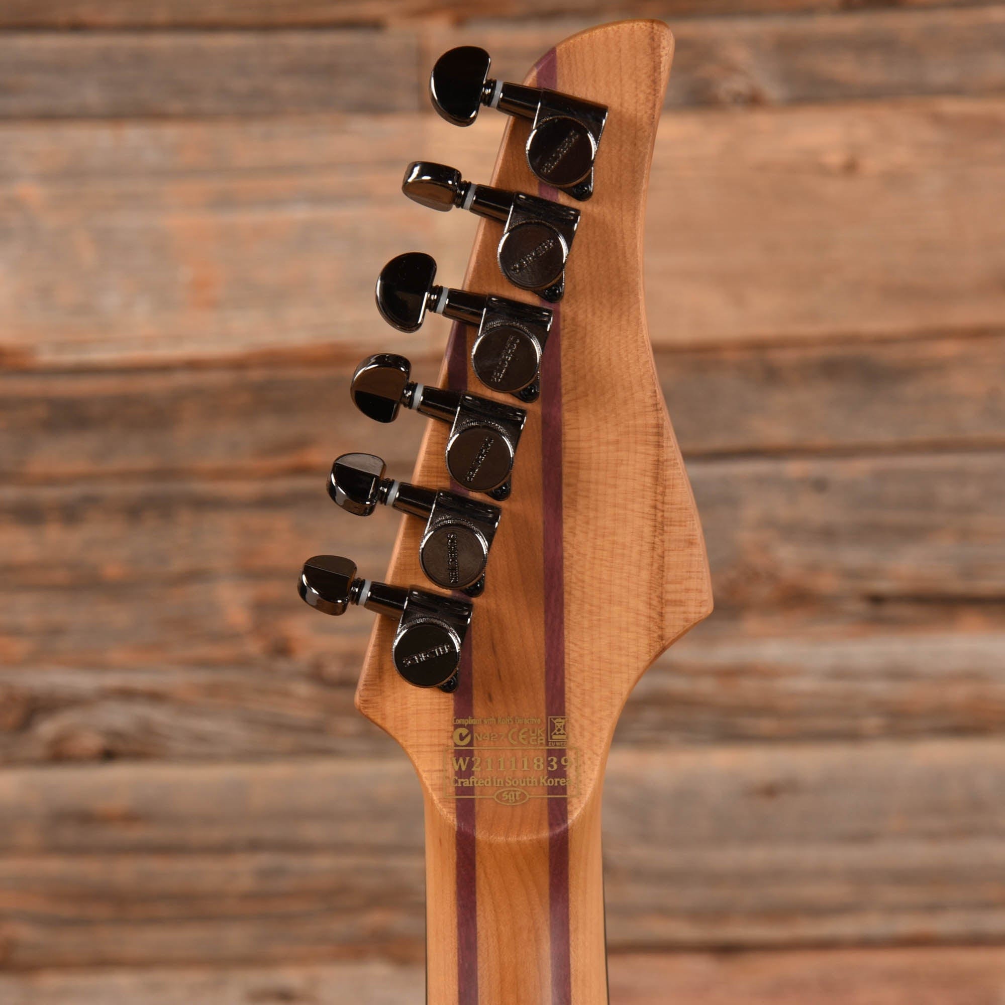 Schecter Banshee Mach-6 Evertune Fallout Burst 2021 – Chicago Music ...