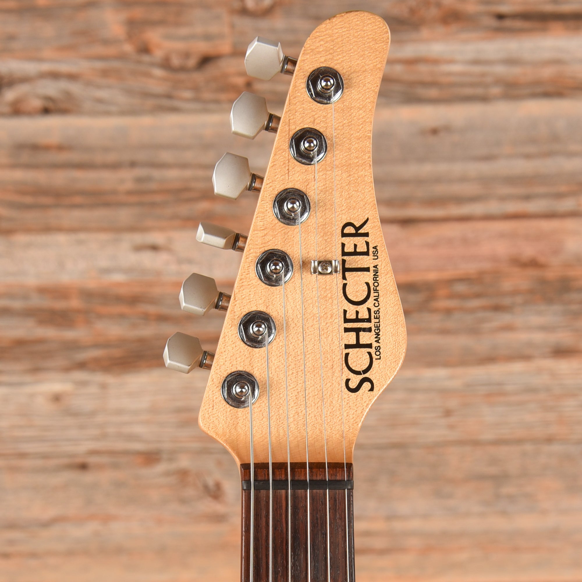 Schecter USA S-Style Red 1995 – Chicago Music Exchange