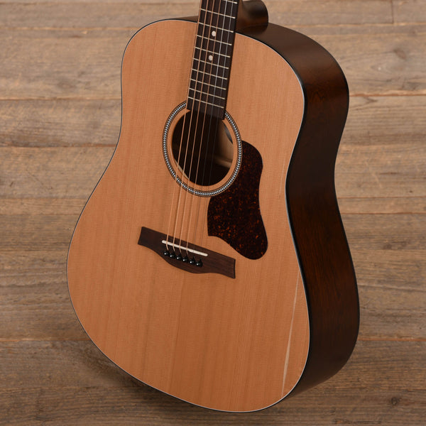 Seagull S6 Original Solid Cedar/Wild Cherry – Chicago Music Exchange