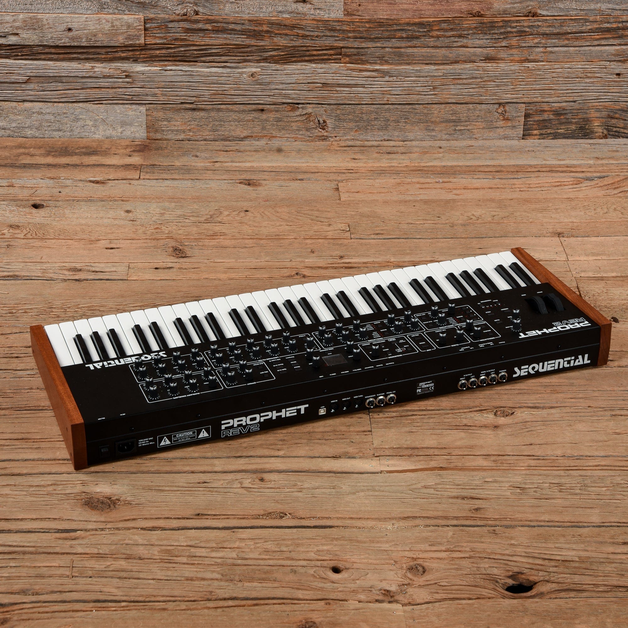 Sequential Circuits Prophet Rev 2 61-Key 16-Voice Polyphonic Synthesiz ...