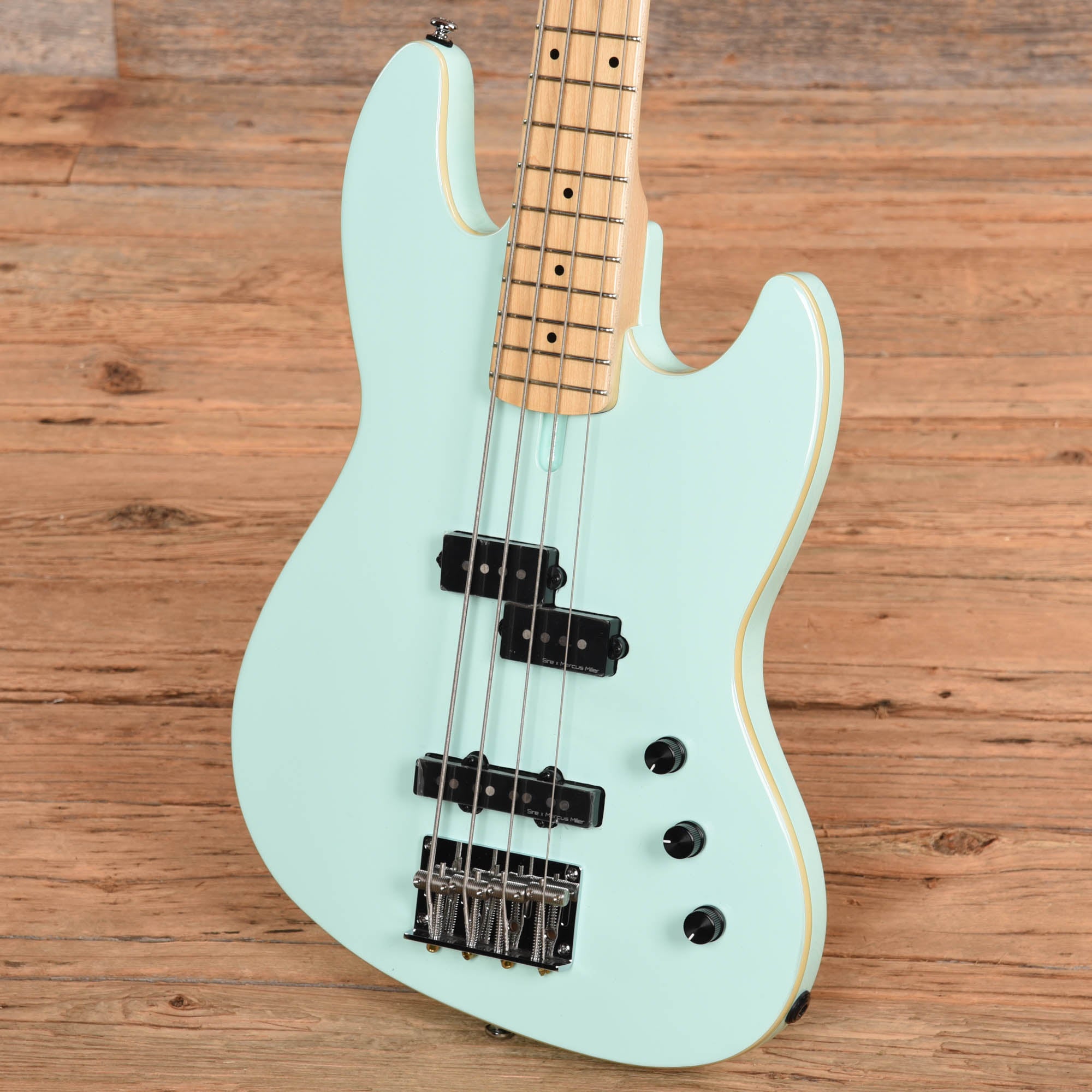 Sire Marcus Miller U5 Blue 2021 – Chicago Music Exchange